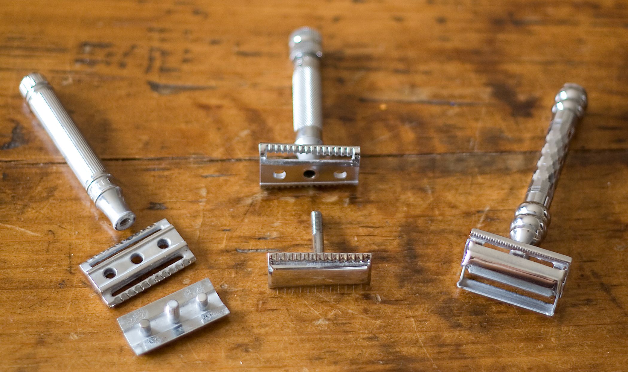 How to Wet Shave With a Safety Razor. : 6 Steps (with Pictures ...