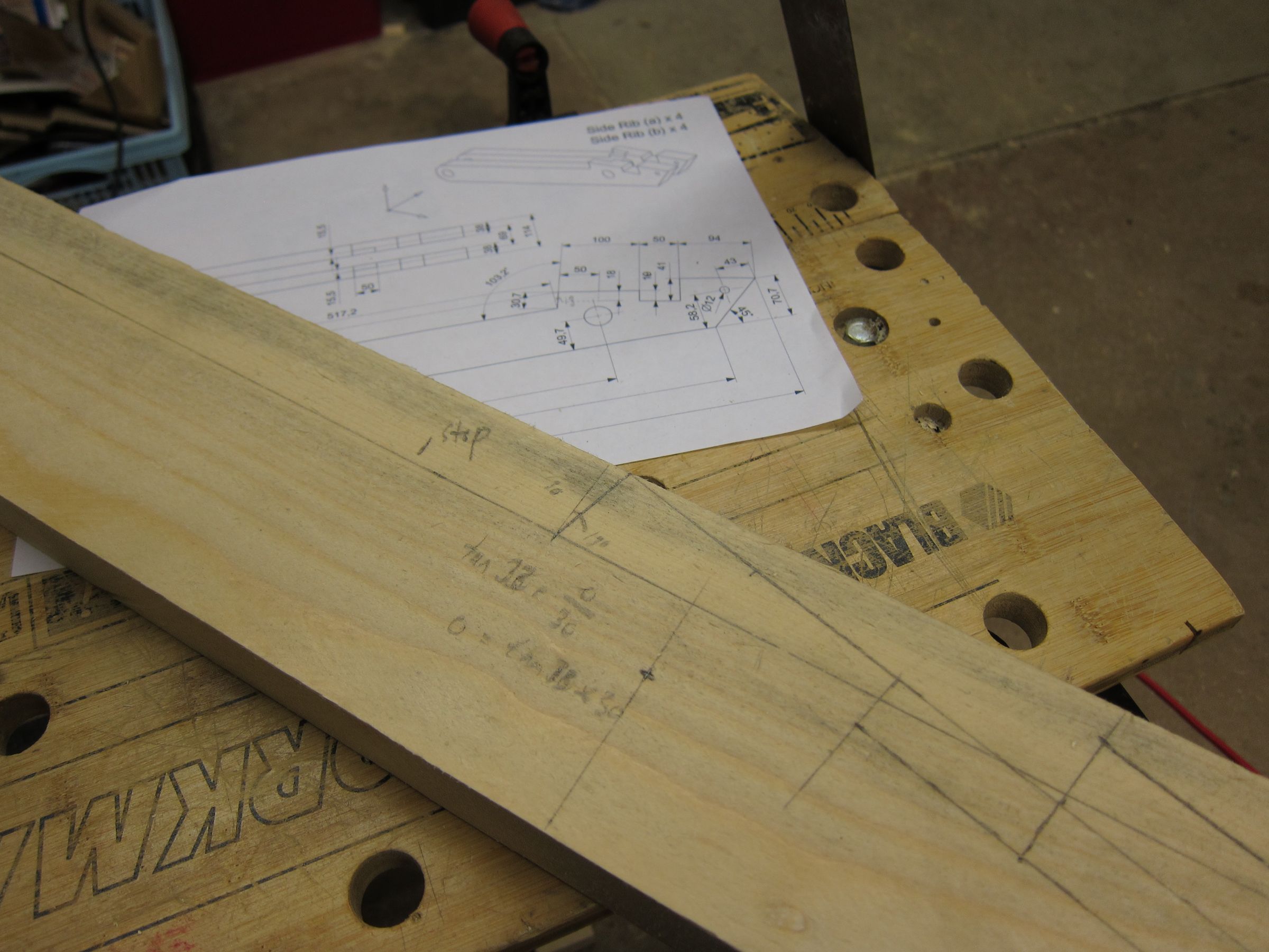 Tension Series - Floating Bed : 9 Steps (with Pictures) - Instructables