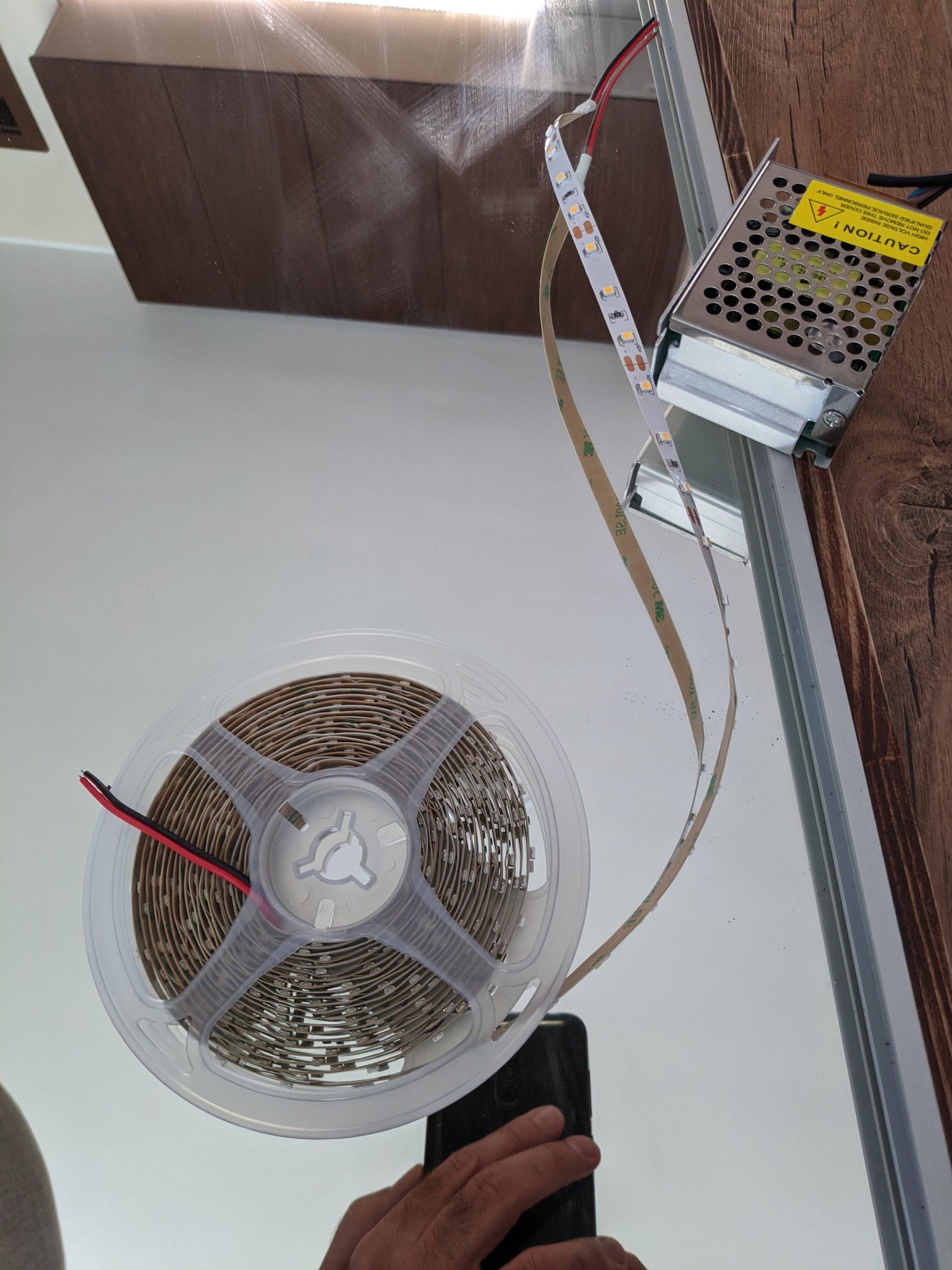 Backlit Mirror and Proximity Sensor or Pir Sensor by Arduino : 5 Steps ...