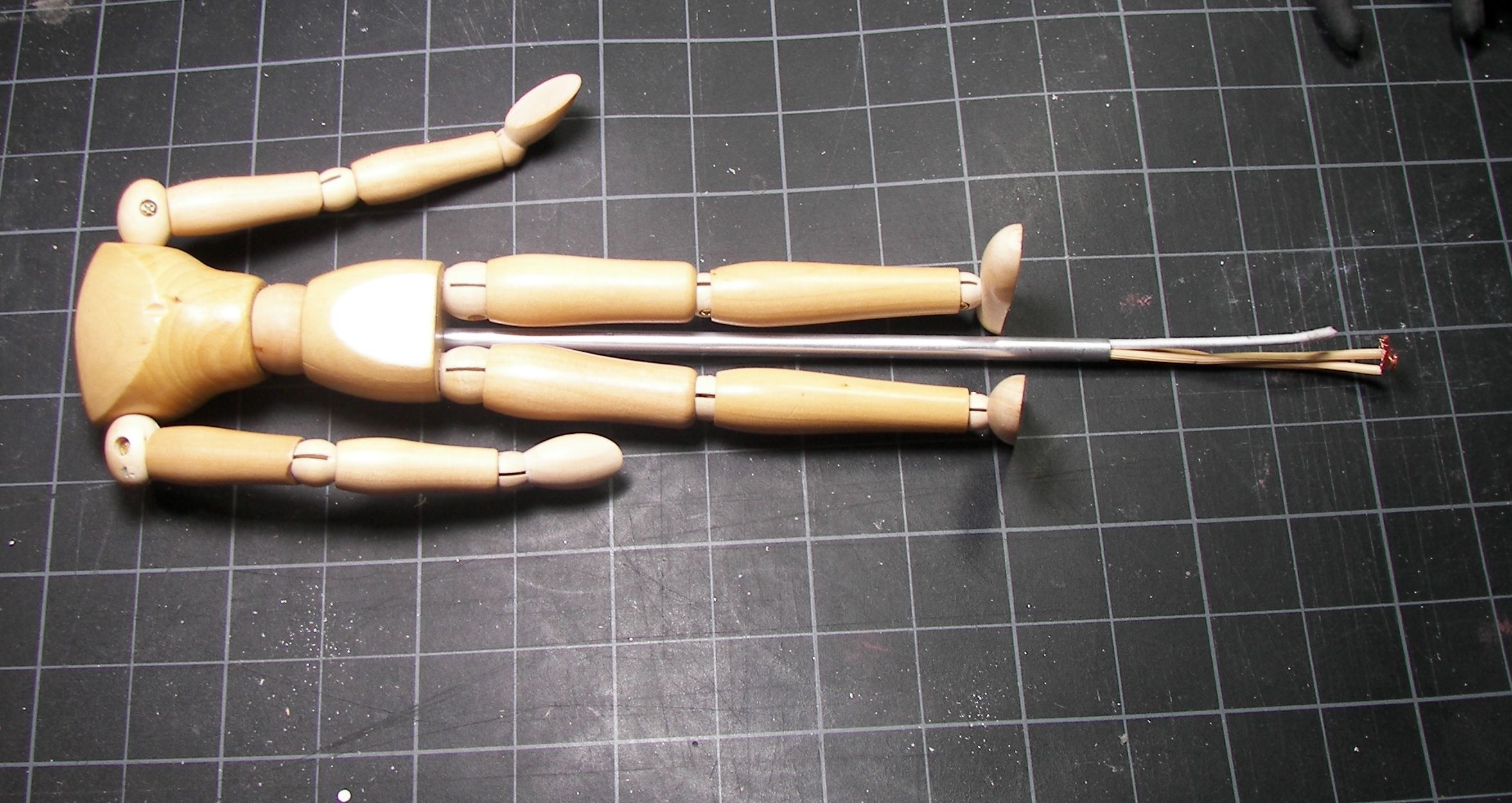 Wood Manikin Figure Lamp With IPad - a DIY Tutorial : 10 Steps (with ...