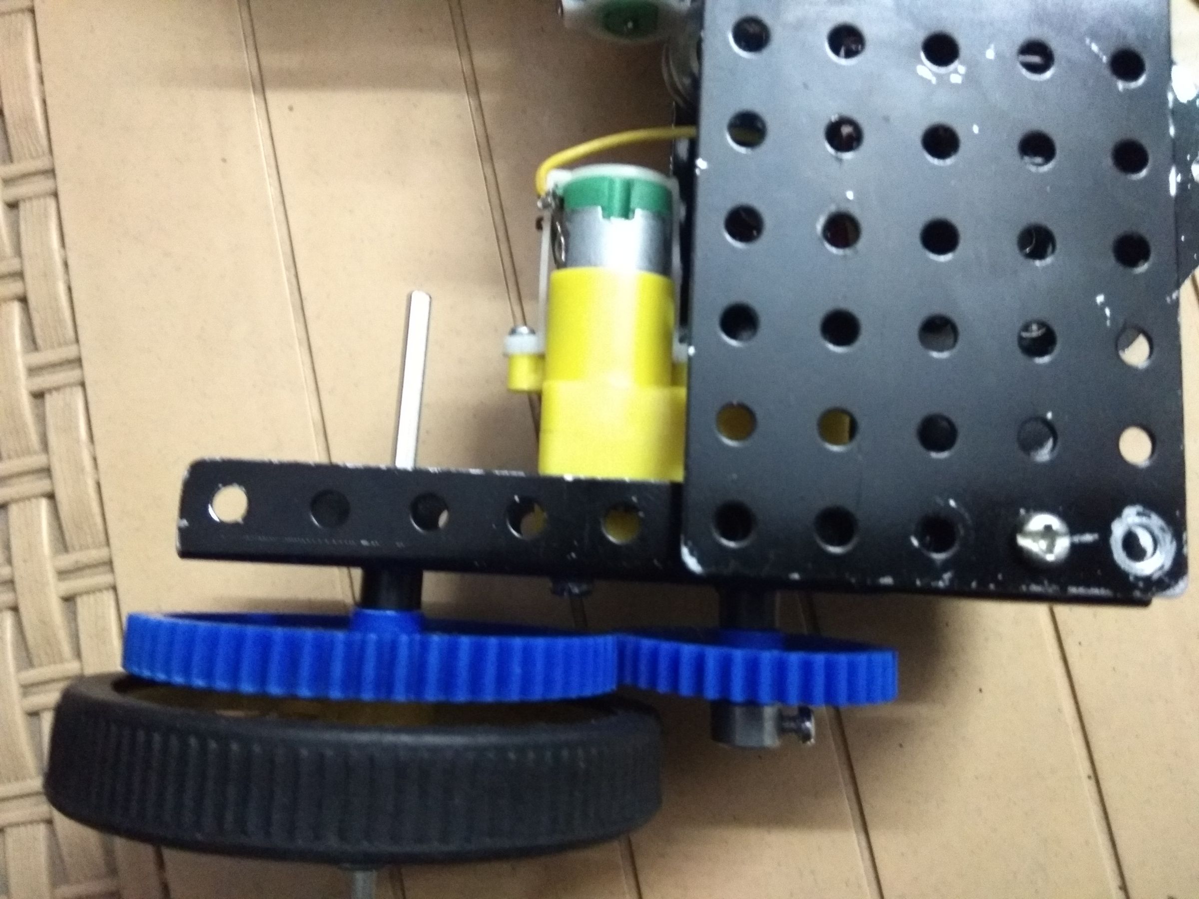 Play Station Remote Controlled Wireless 3D Printed Car : 7 Steps (with ...