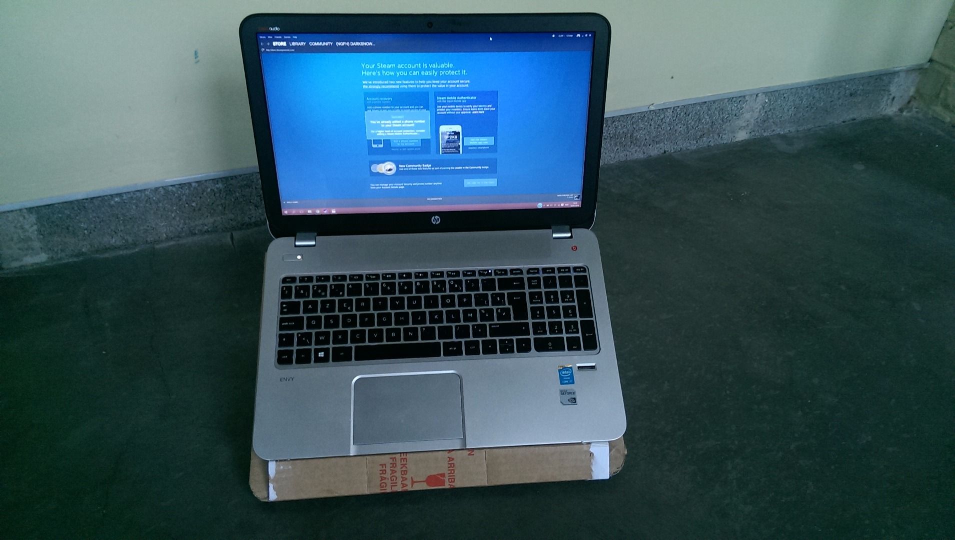 Cardboard Laptop Holder : 6 Steps (with Pictures) - Instructables