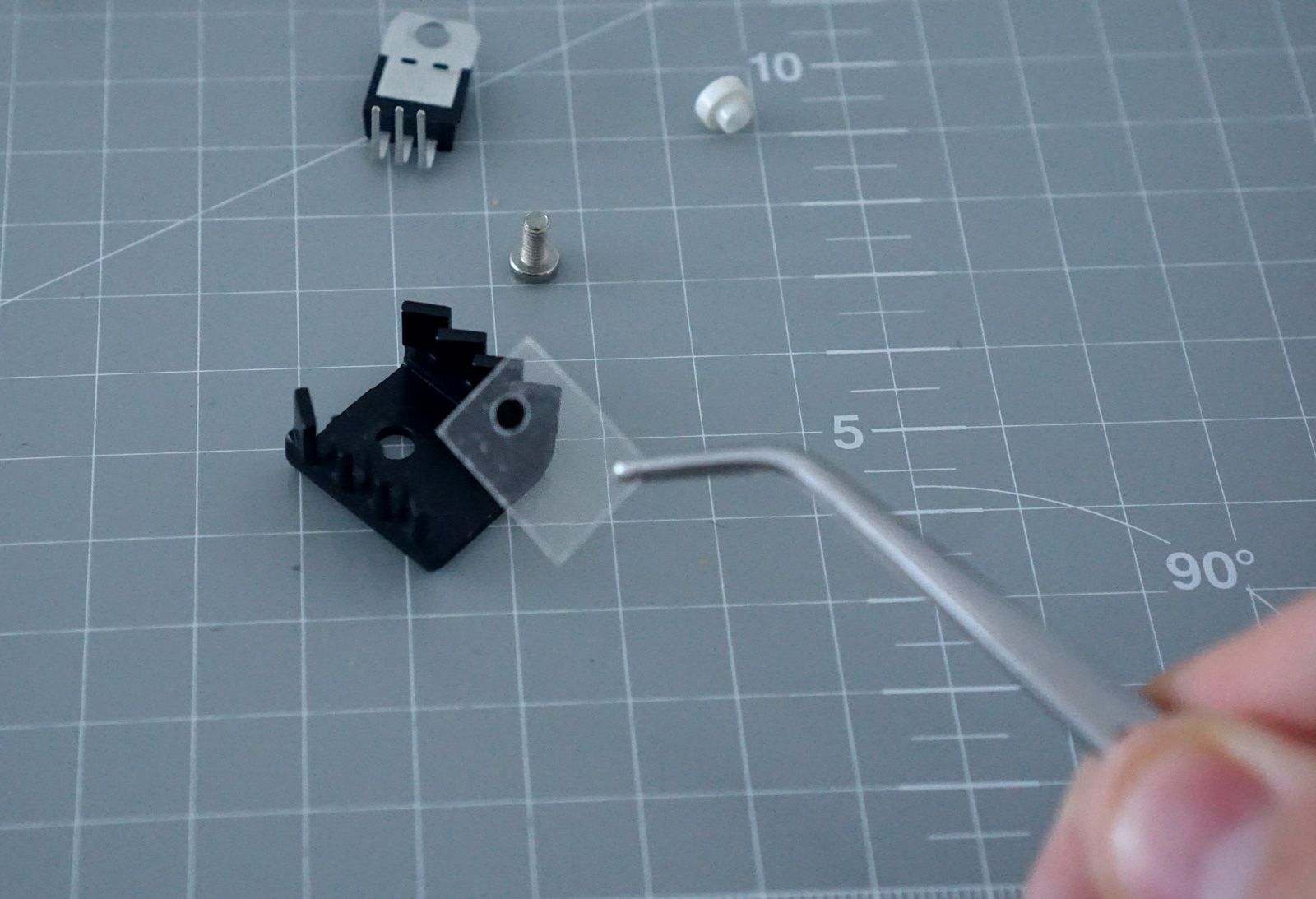 Ultimate DIY Breadboard Power Supply : 9 Steps (with Pictures ...