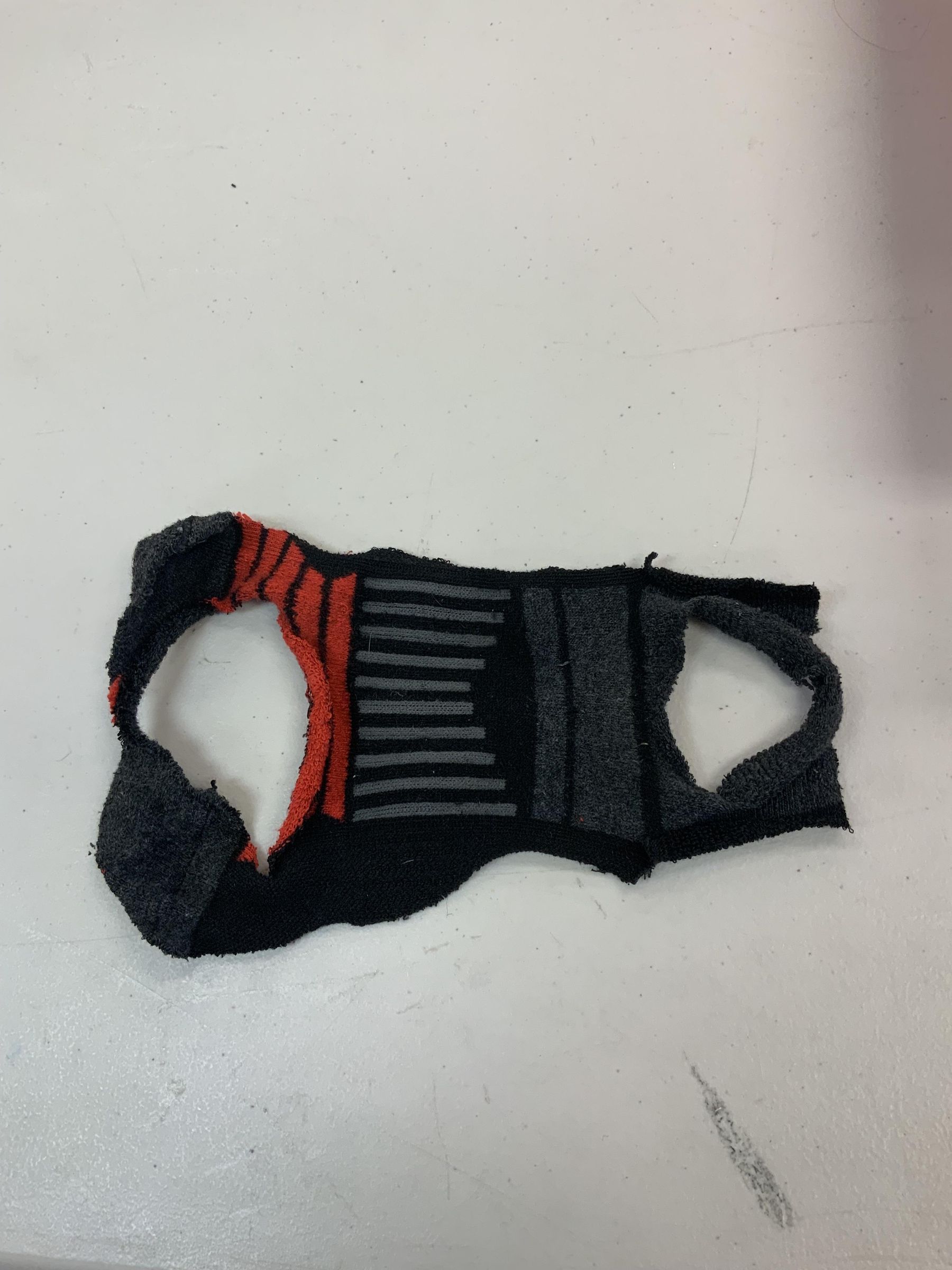 Sock Mask : 4 Steps - Instructables