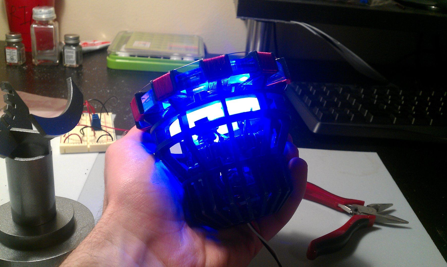 Mark I Arc Reactor Prop : 21 Steps (with Pictures) - Instructables