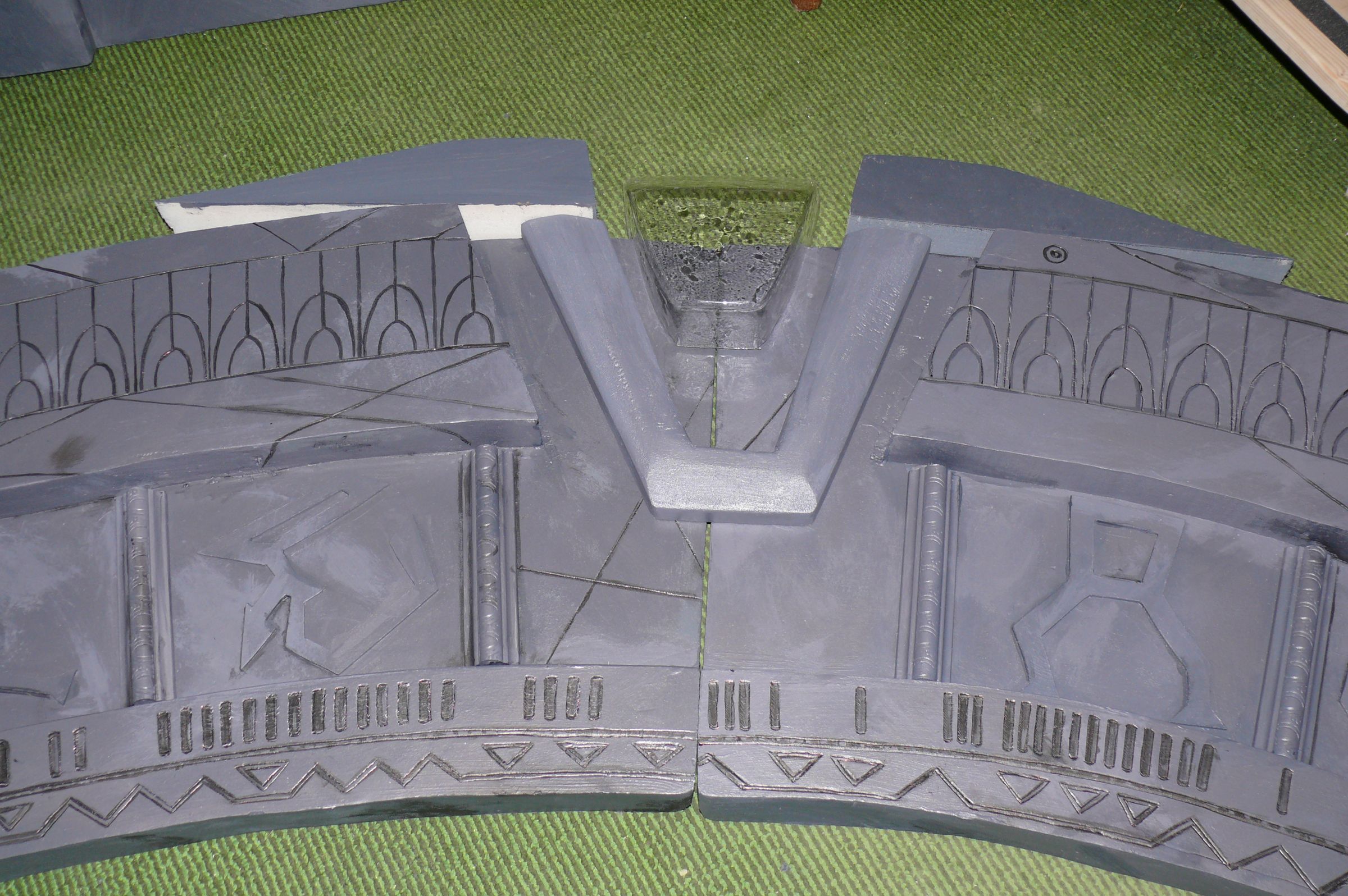 STARGATE SG1 Props for Pulp's Toys Shop at Paris - Instructables