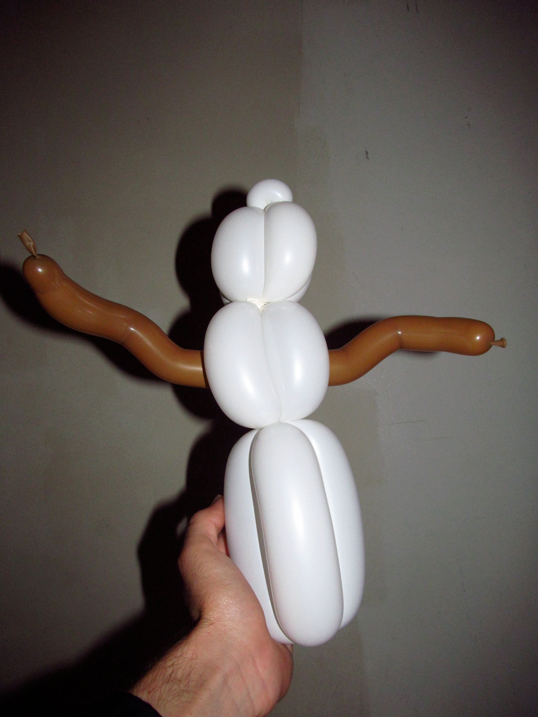 Balloon Snowman : 15 Steps - Instructables