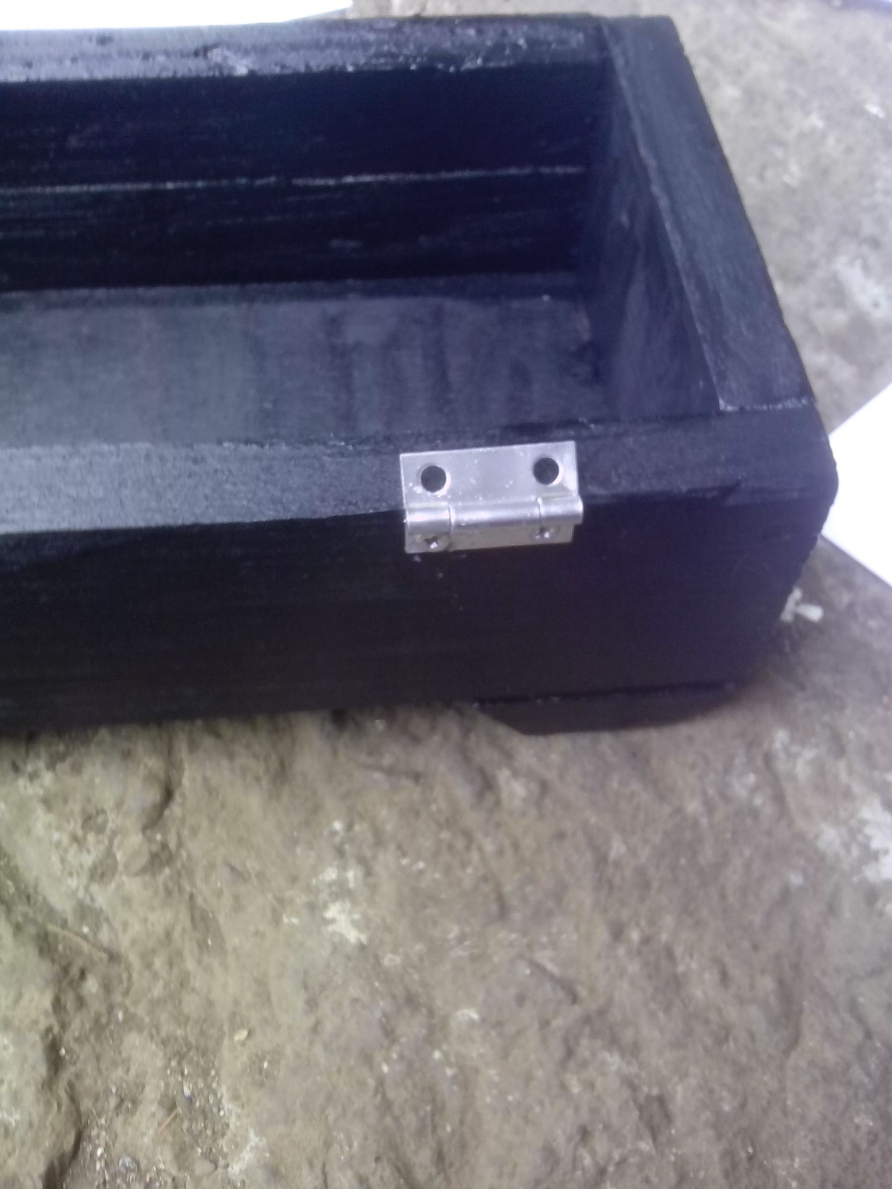 Call of Duty Ghosts Chest : 5 Steps - Instructables