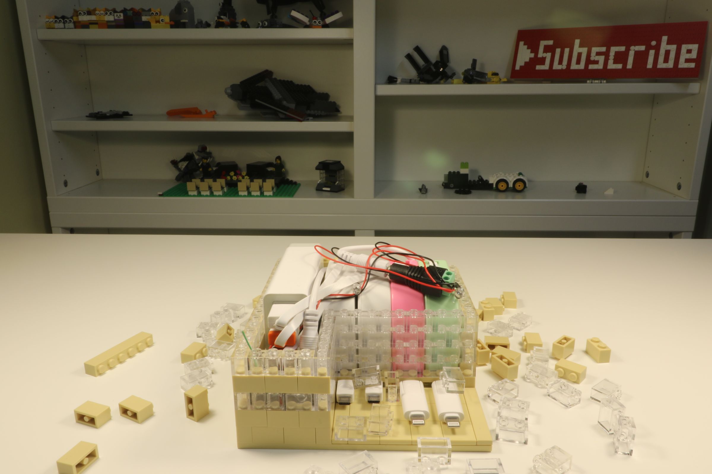 Lego Retractable Charging Station Ver. 2 : 4 Steps - Instructables