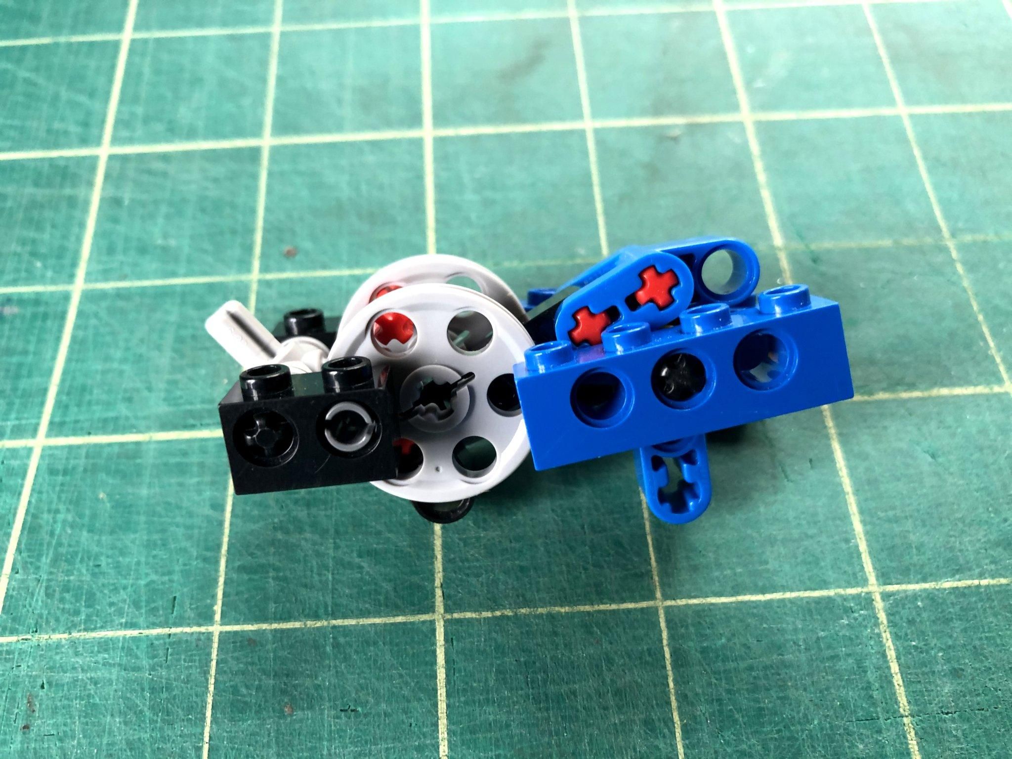 Easy LEGO Rubber Band Gun : 13 Steps - Instructables