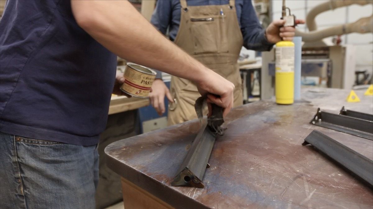 Live Edge End Table W/ Steel Legs : 18 Steps (with Pictures ...