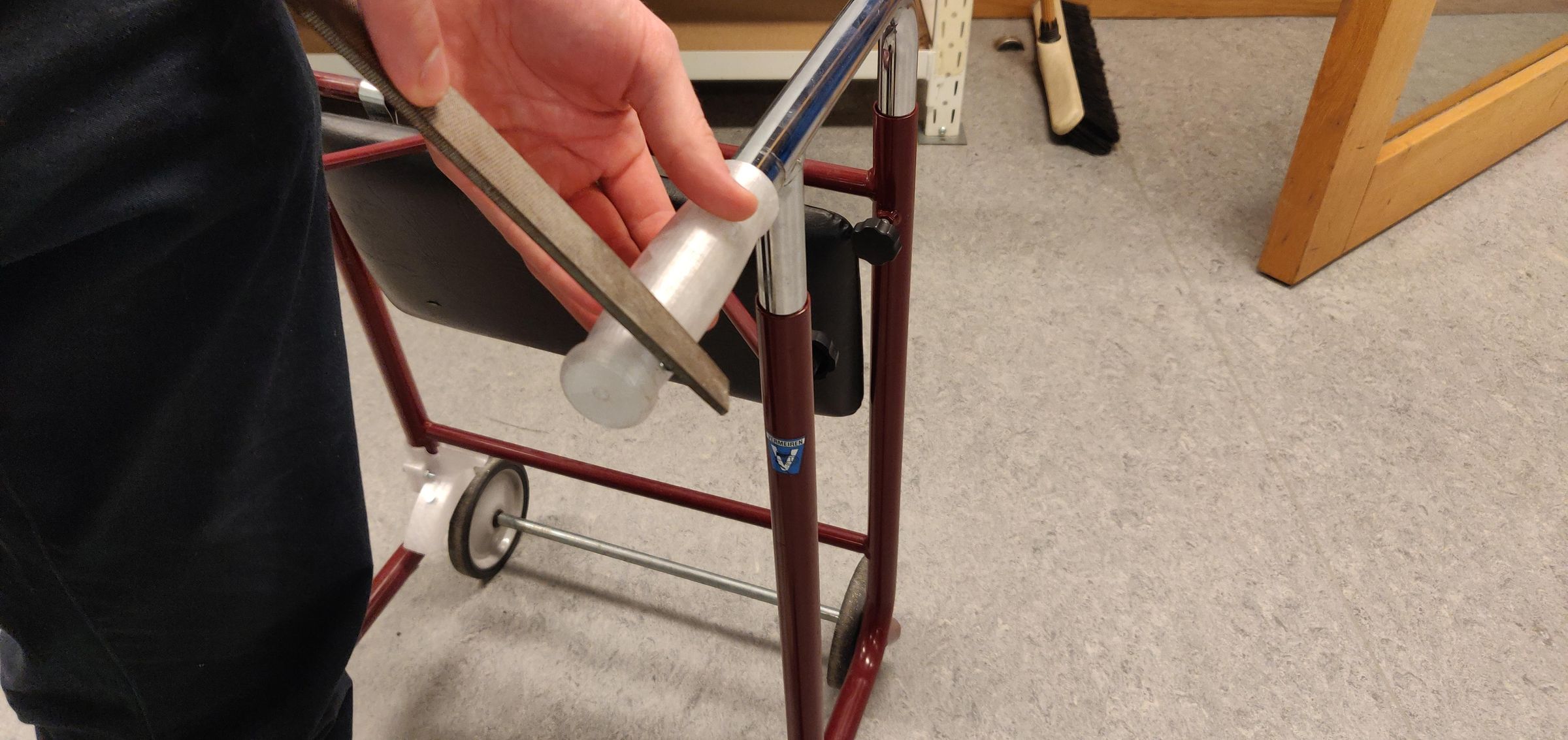 Locking the Rotation of Walker Handles : 4 Steps - Instructables
