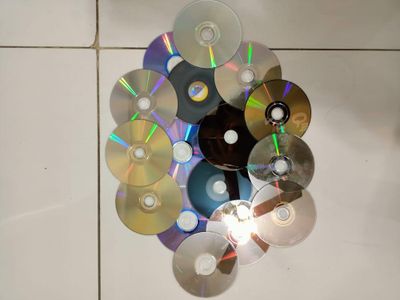 Sparkly CD Frame : 3 Steps - Instructables