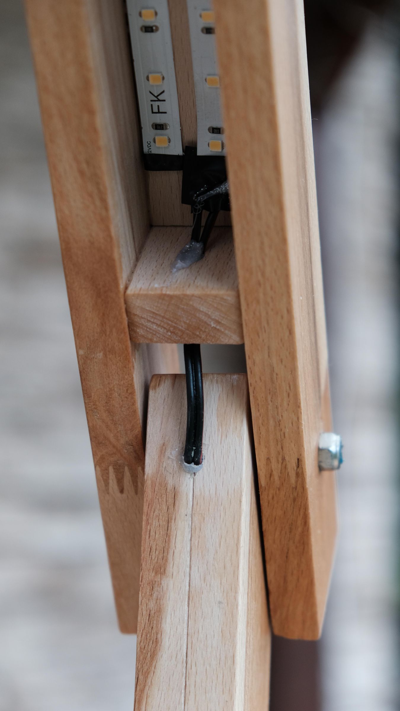 Easy Wooden Desk Lamp : 13 Steps (with Pictures) - Instructables