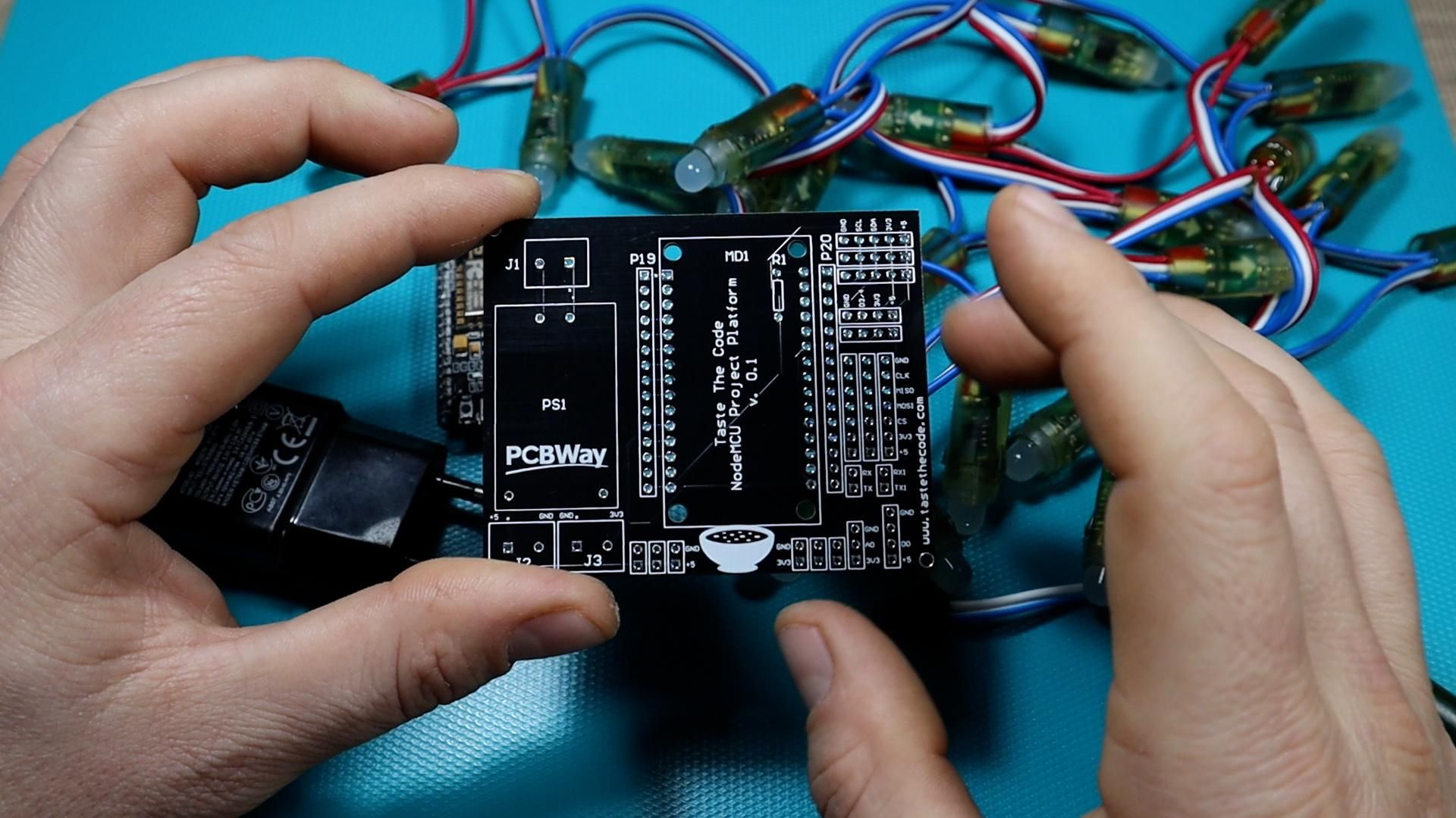 NeoPixel Garage Door Christmas Lights : 5 Steps - Instructables