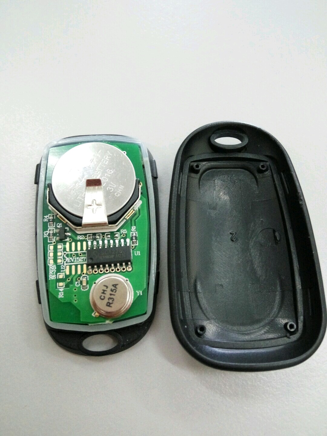 How to Set the ID for the RF Remote Control Kit : 8 Steps - Instructables