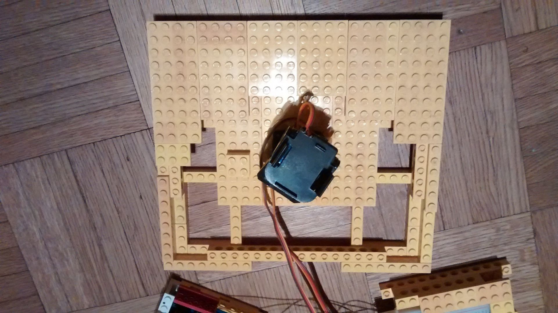 Arduino & Lego Solar Tracker (Dual Axis) : 7 Steps - Instructables