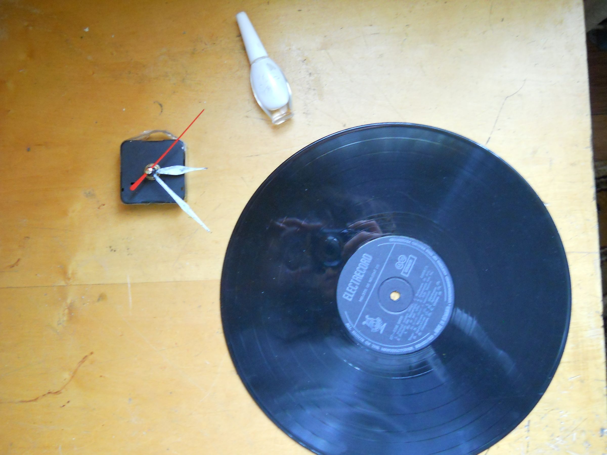 Clock / Disc Vinil - Instructables