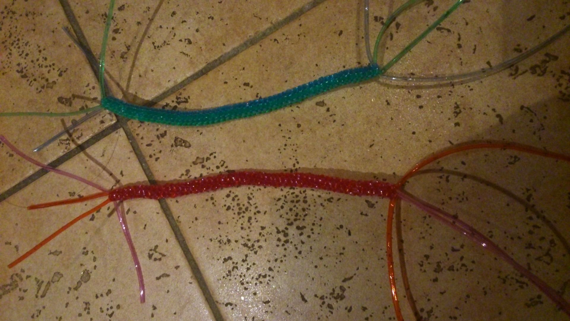 Grown-up Scoubi Bracelets : 4 Steps - Instructables