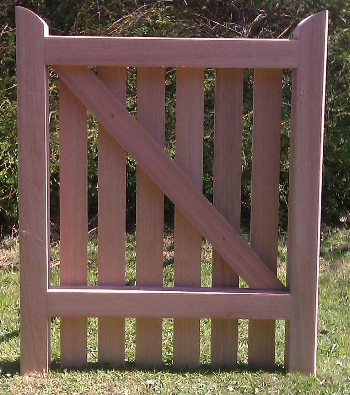 How to Make a Wooden Gate : 8 Steps (with Pictures) - Instructables