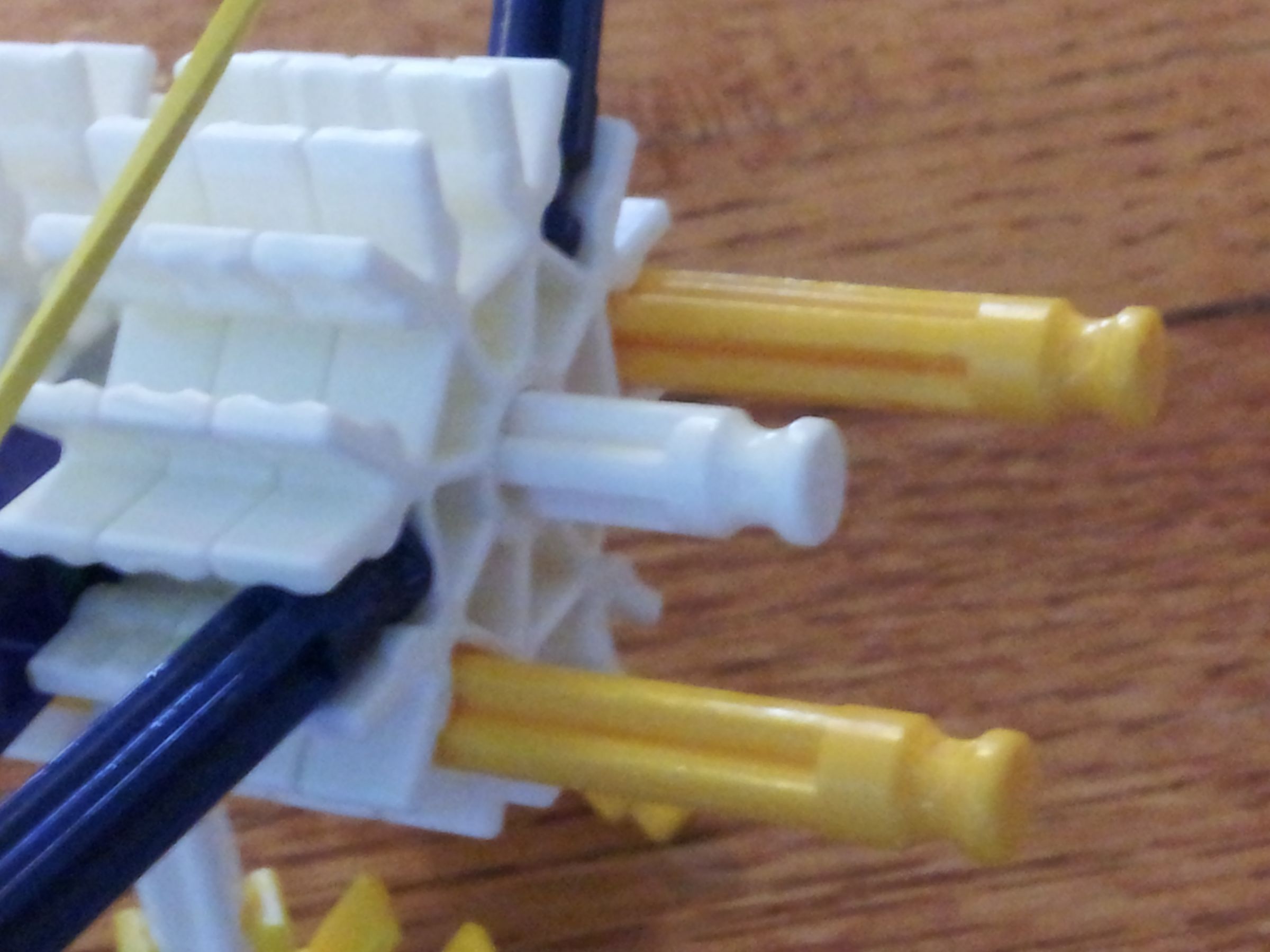 How to Make a Mini K'NEX Crossbow Turret : 4 Steps - Instructables