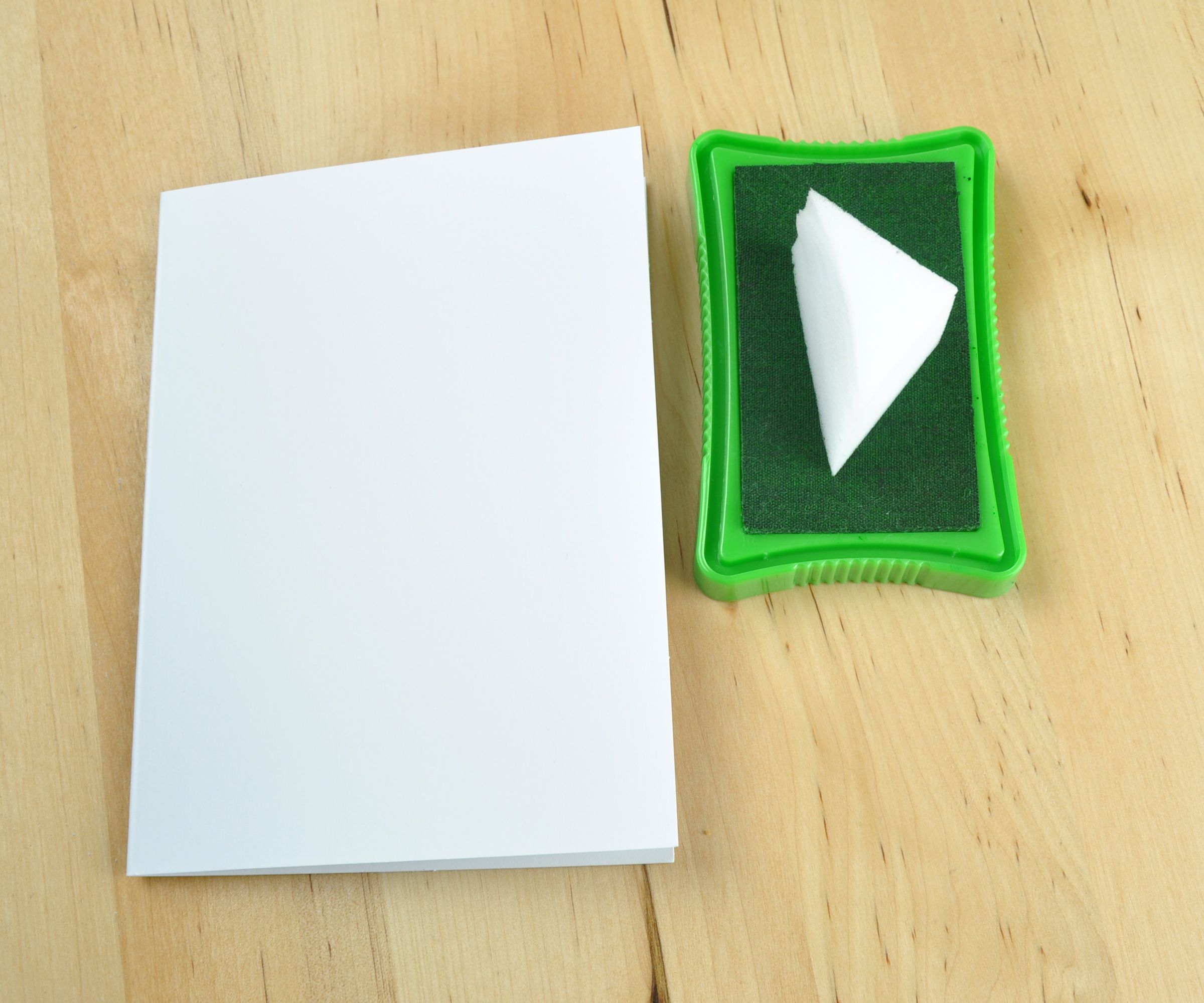 Sponge Stamped Christmas Tree Card : 4 Steps (with Pictures ...