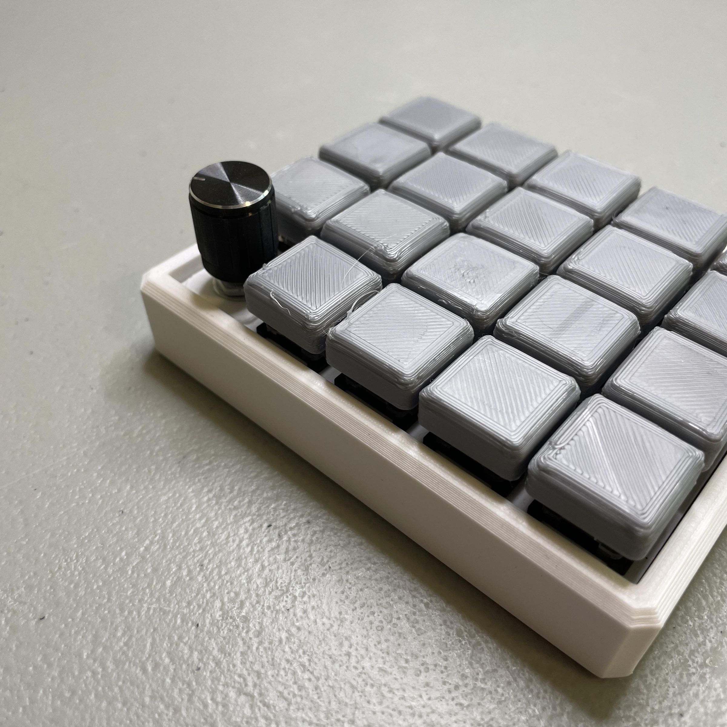 Number Pad Part 5 - Encoder : 7 Steps - Instructables