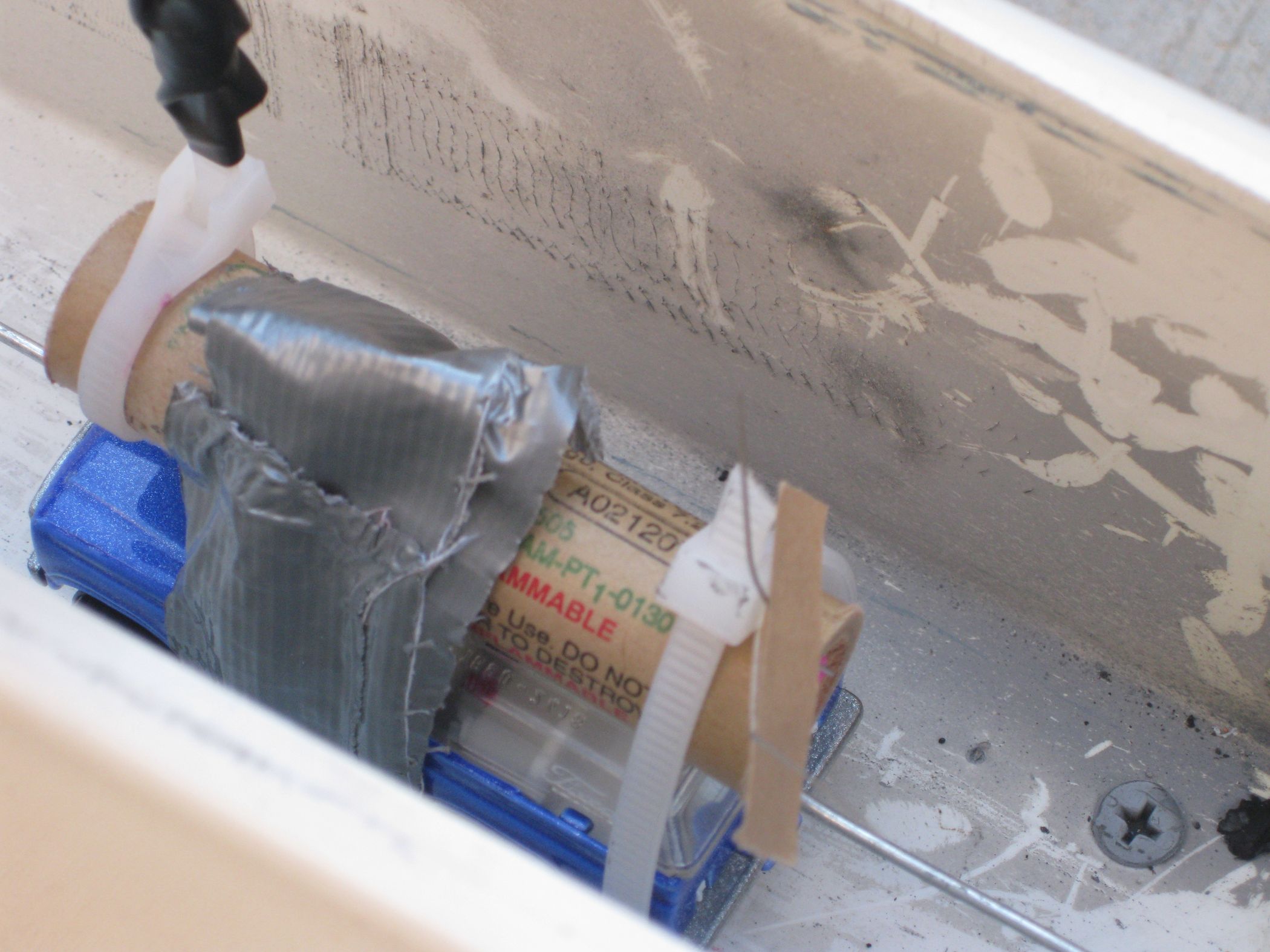 Model Rocket Car : 3 Steps - Instructables