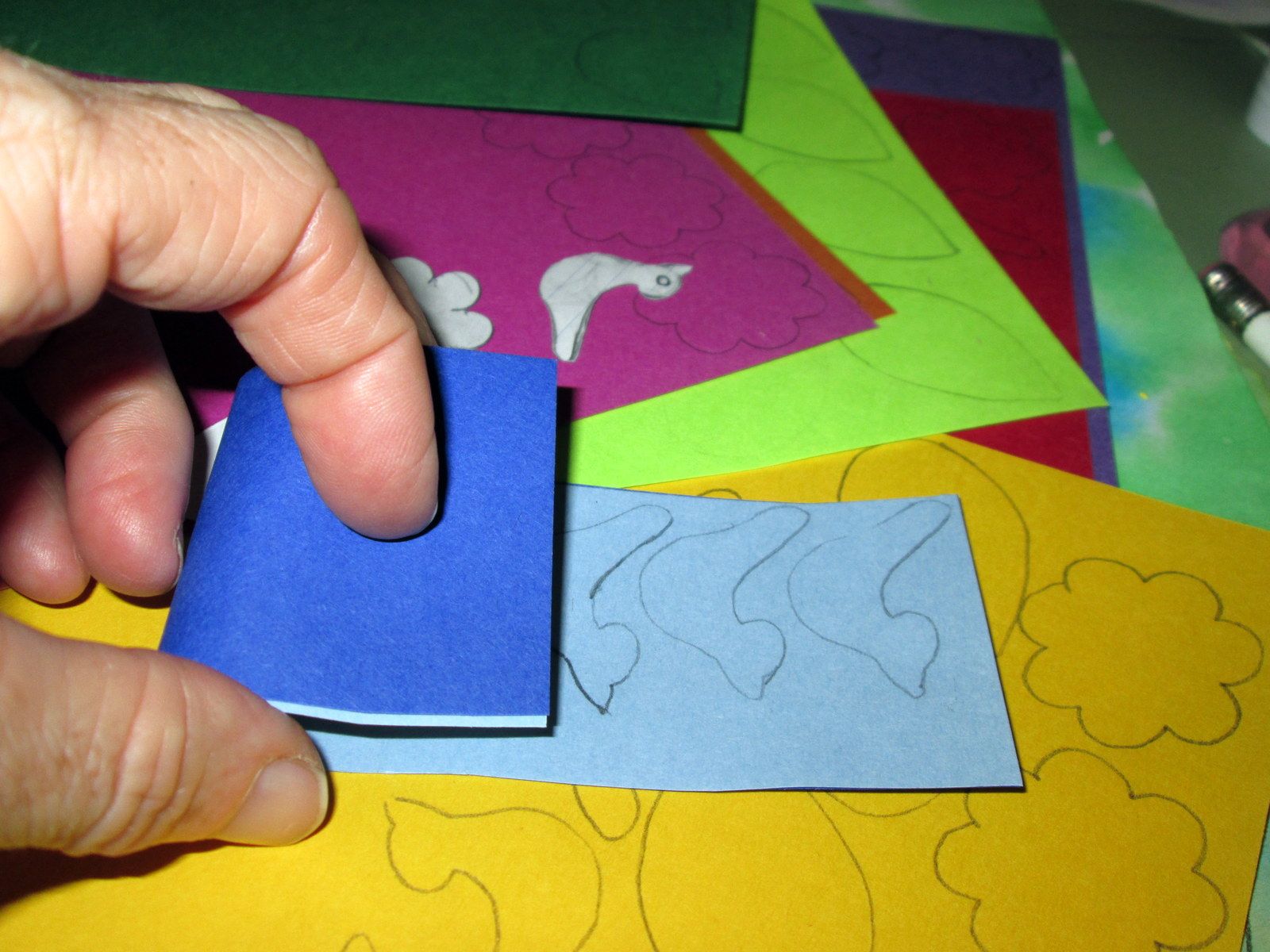 Stacked Paper Jewelry : 5 Steps (with Pictures) - Instructables