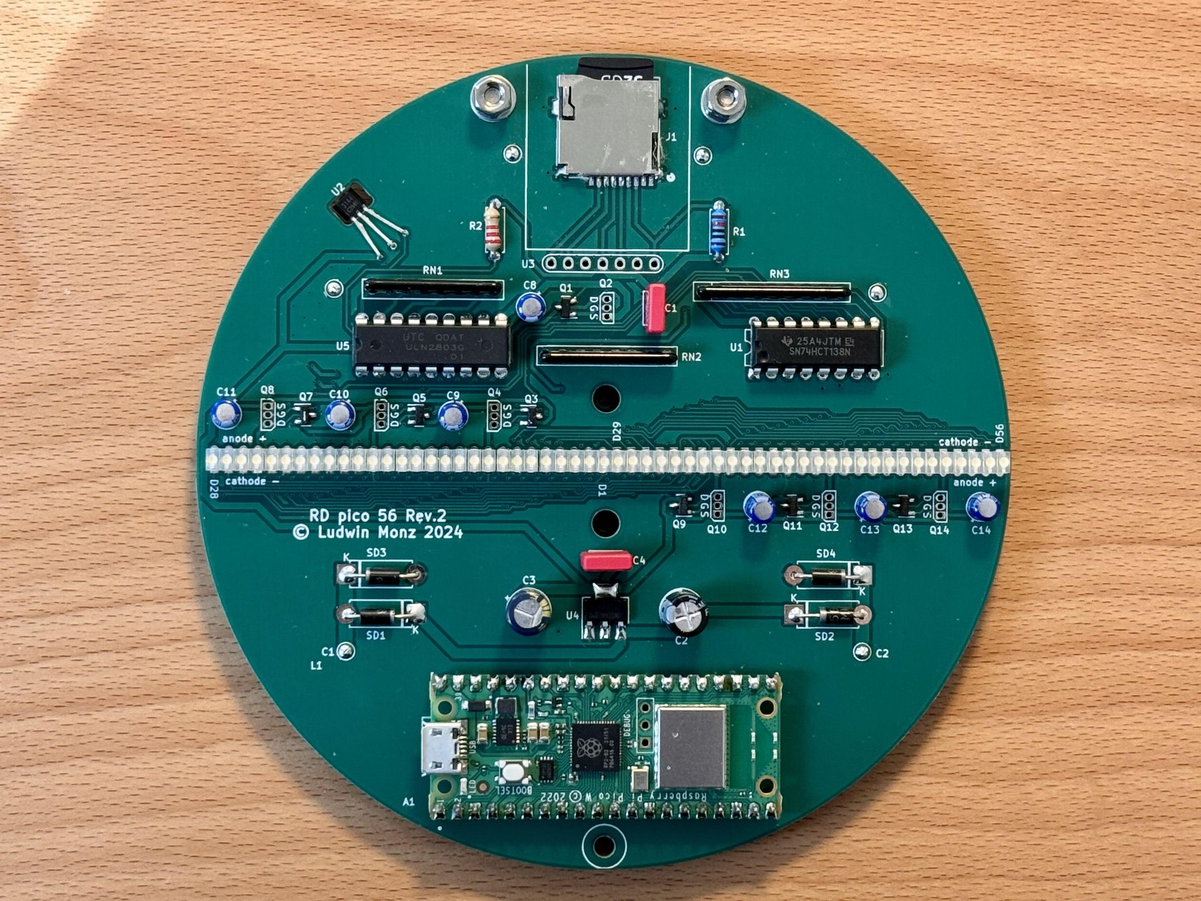 A Persistence of Vision Rotating Display Controlled by a Raspberry Pi Pico. : 8 Steps (with ...