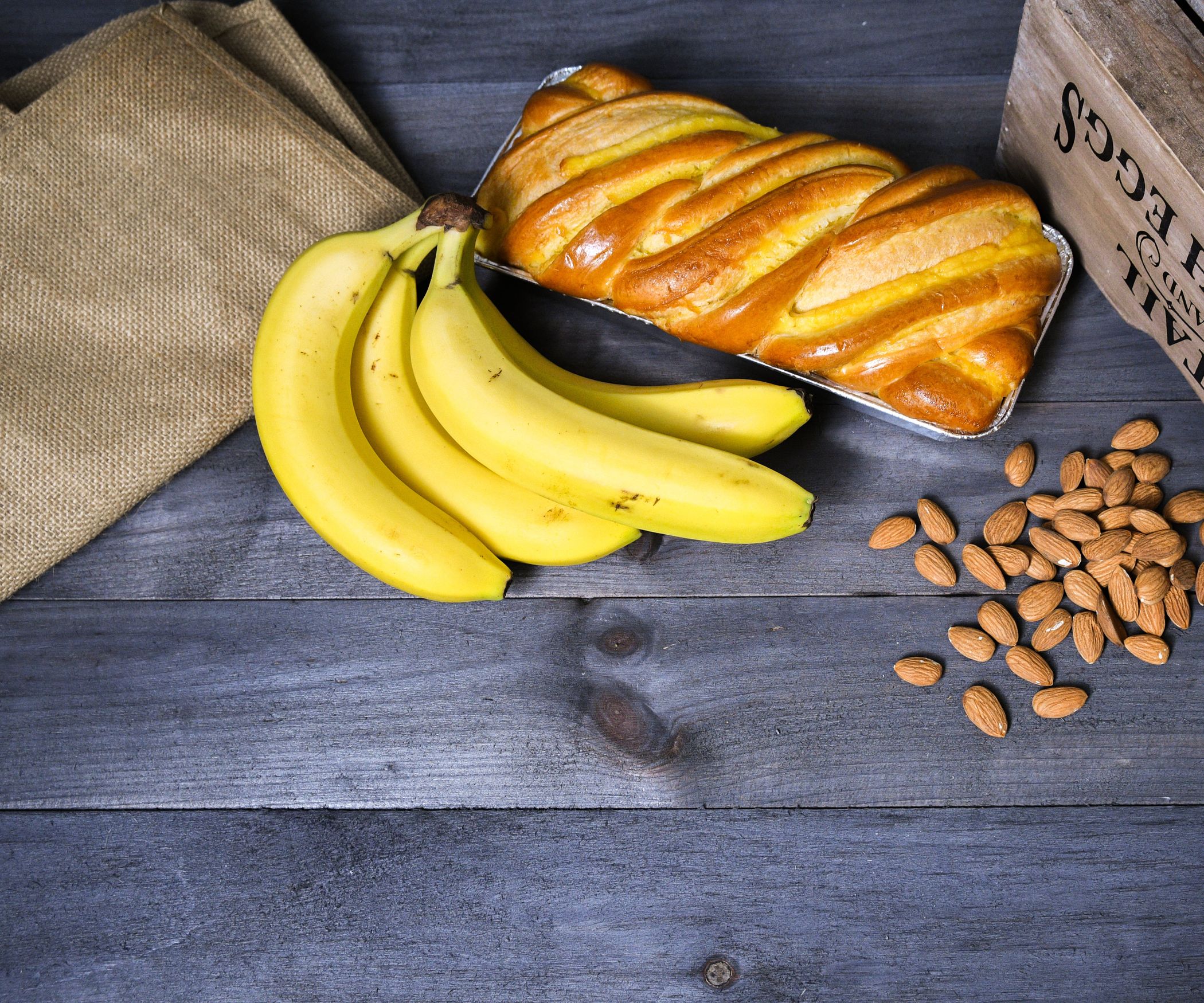 DIY Wooden Photo Board : 8 Steps (with Pictures) - Instructables