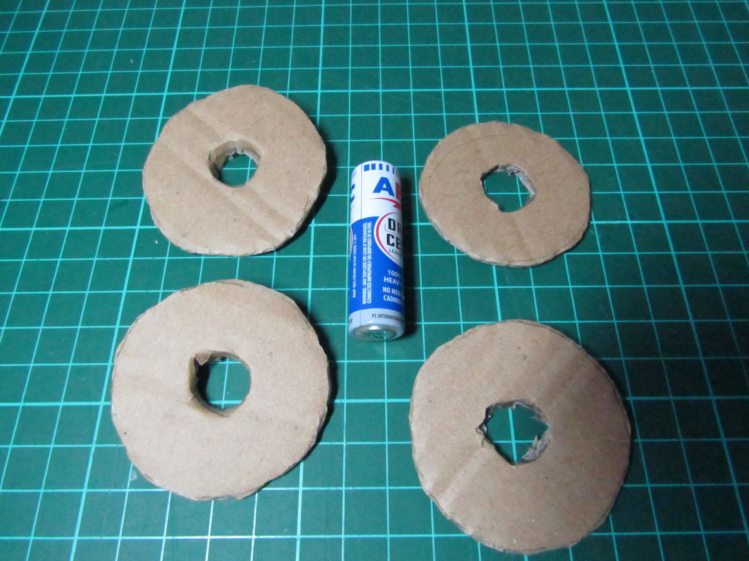 DIY Cardboard Gaming Steering Wheel : 5 Steps - Instructables