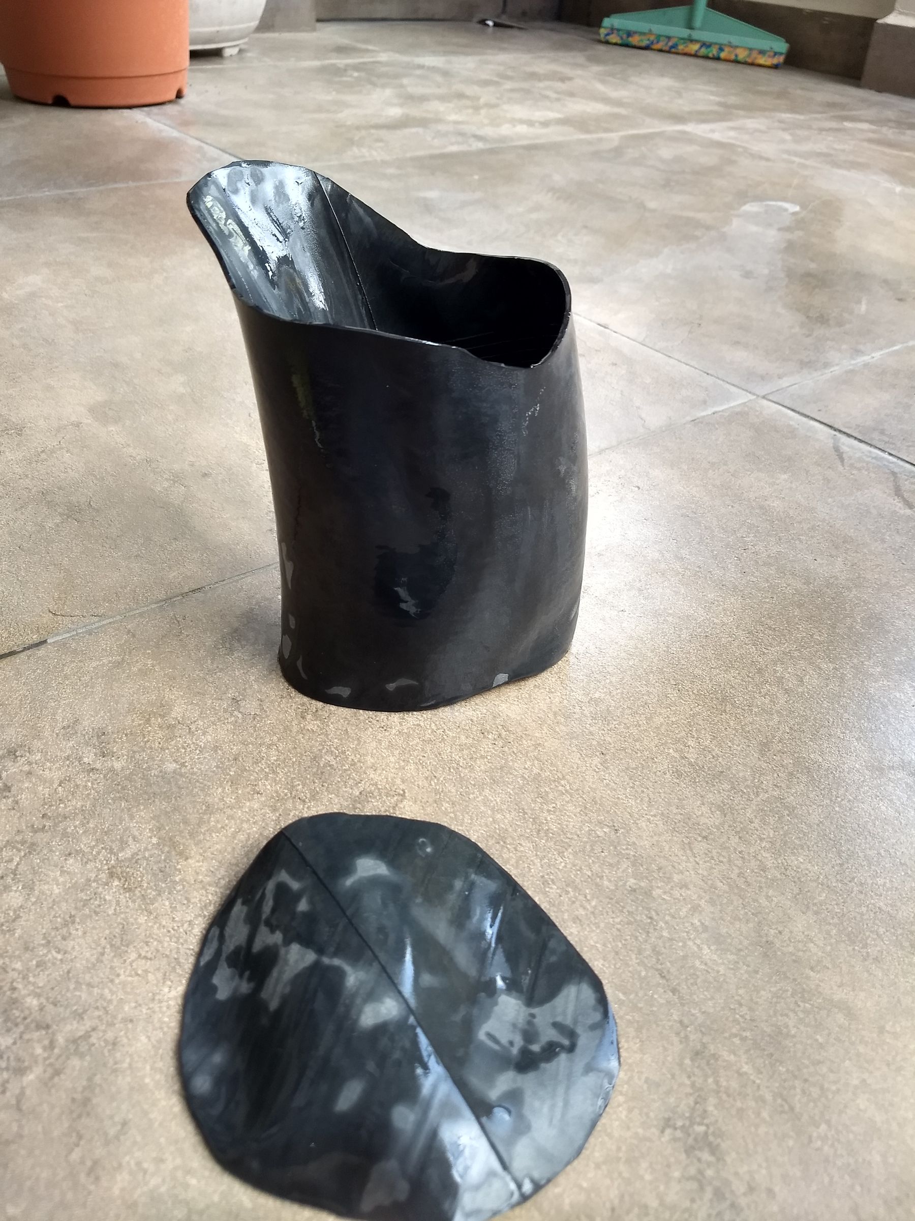 Make a Planter Using Car Inner Tube : 4 Steps (with Pictures ...