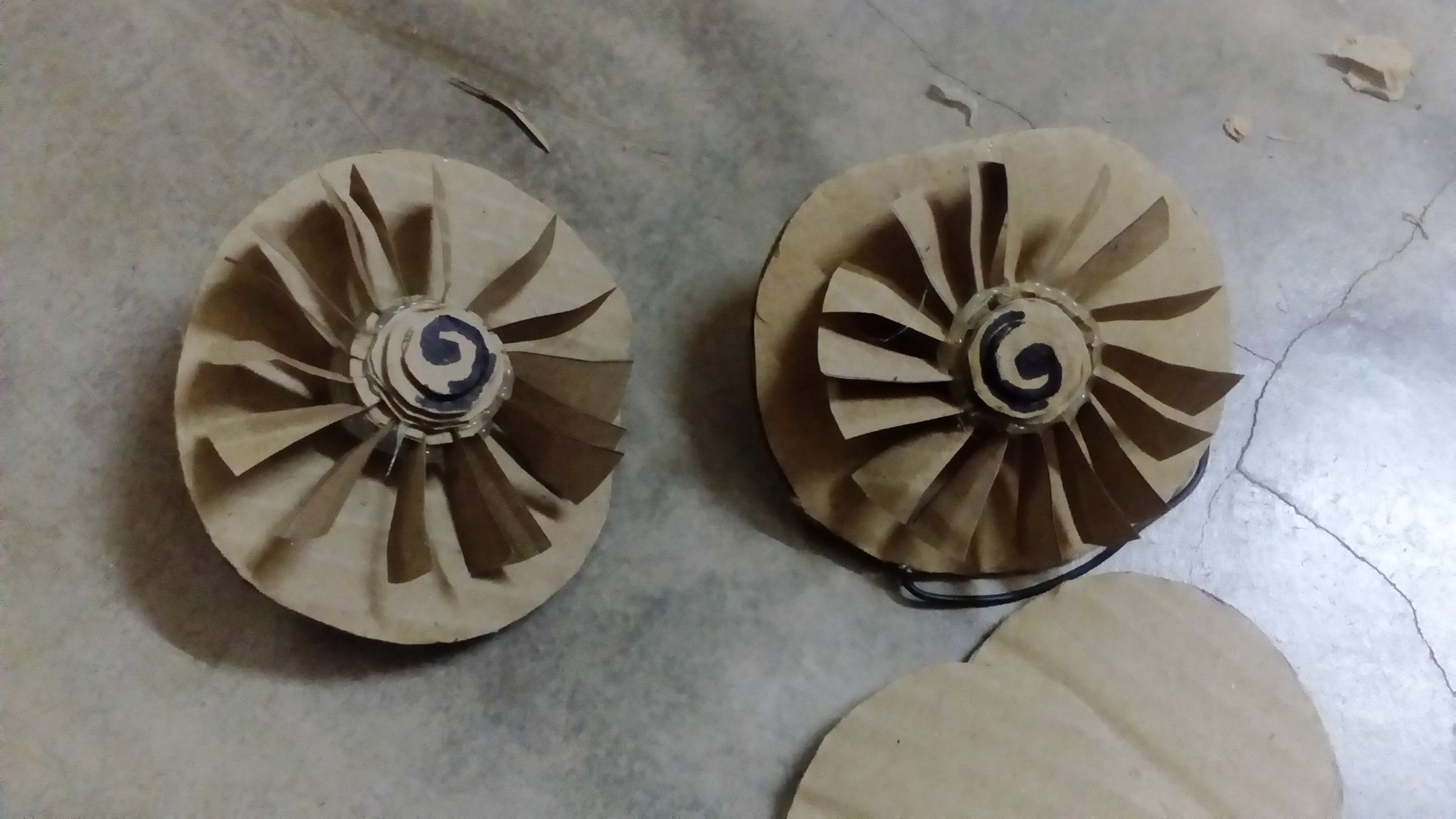 Boeing 737-800 Build Out of CARDBOARD : 9 Steps (with Pictures ...