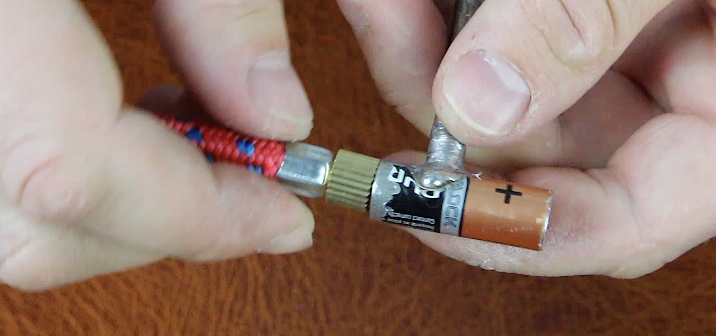 AAA Battery Burner Flame 3560 Fahrenheit : 10 Steps - Instructables