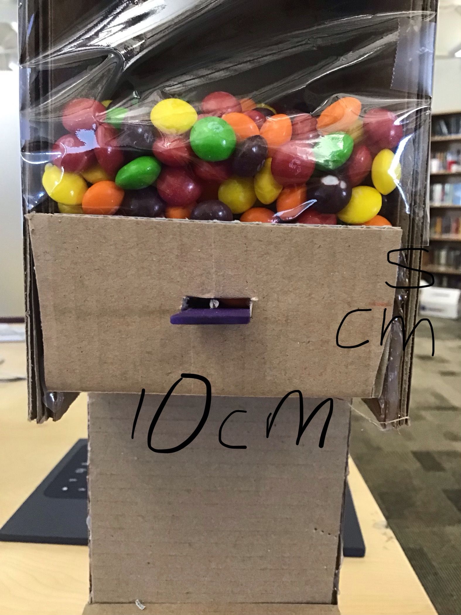 A Cardboard Candy Dispenser : 4 Steps - Instructables