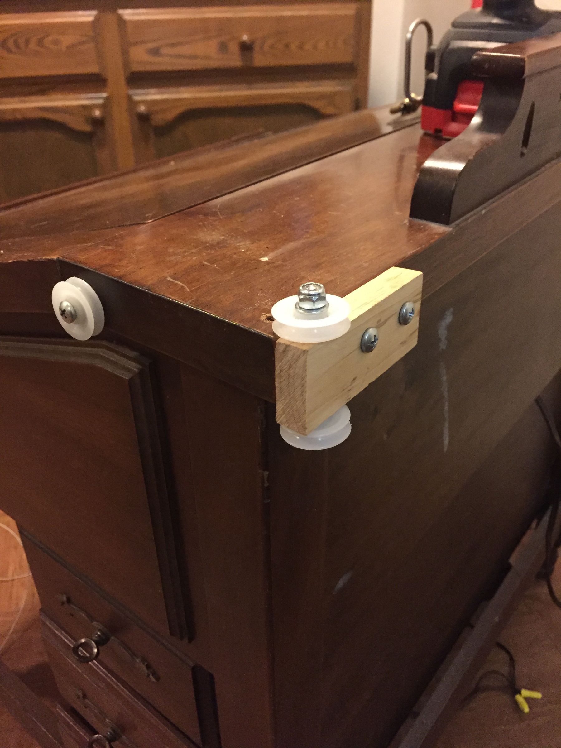 Build a Parallel Straightedge Drafting Table! : 6 Steps (with Pictures) - Instructables