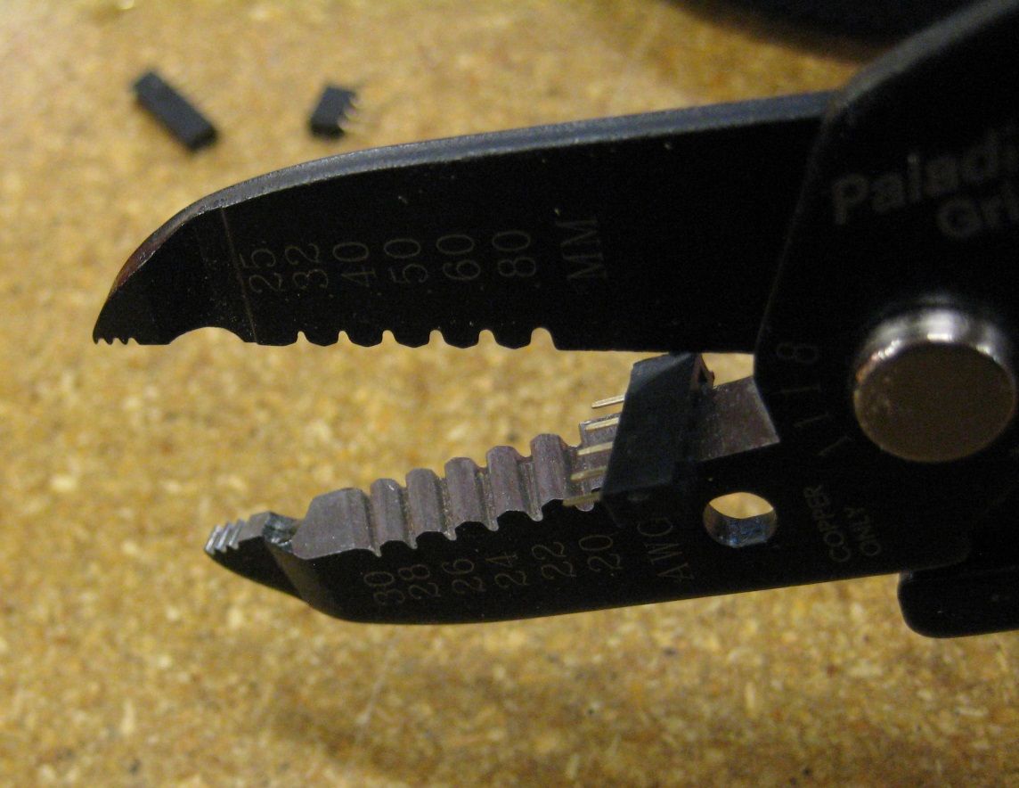 How to Cut Pin Headers : 3 Steps - Instructables