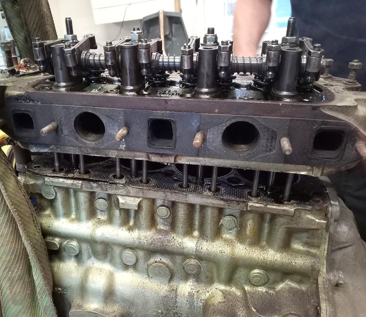 Full Engine Rebuild for 1959 Austin Healey Bugeye (Frogeye) : 30 Steps ...