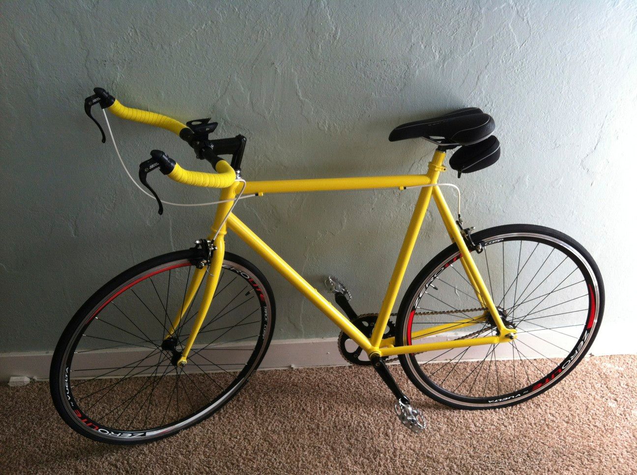 How to Fix Up a Road Bike! : 7 Steps - Instructables