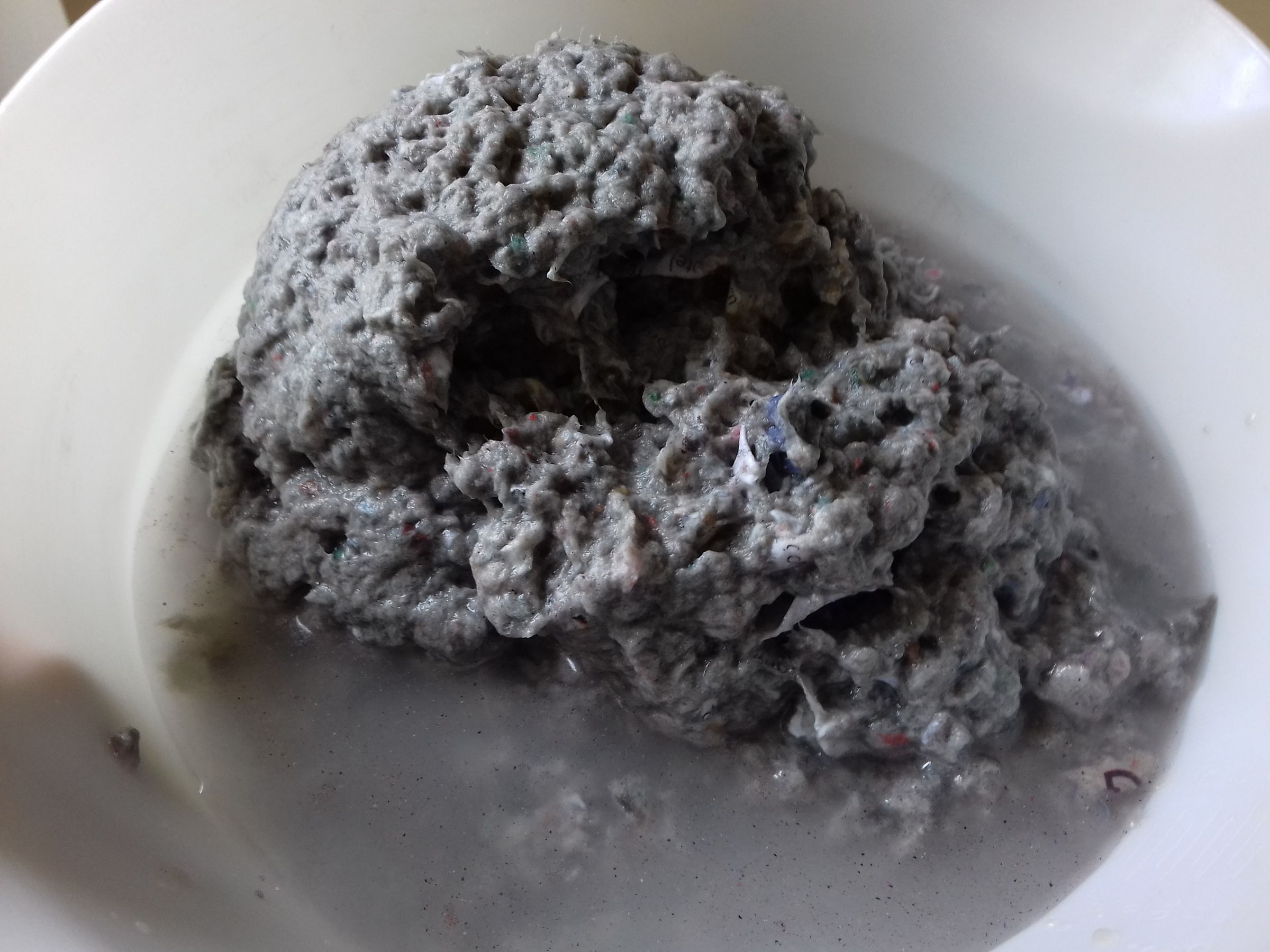 Earth-friendly Creating With Papercrete : 6 Steps (with Pictures ...