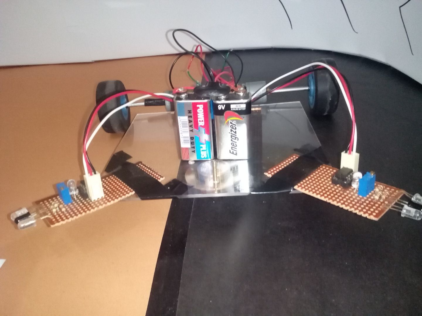 Obstacle Avoiding Robot With IR Sensors Without Microcontroller : 6 ...