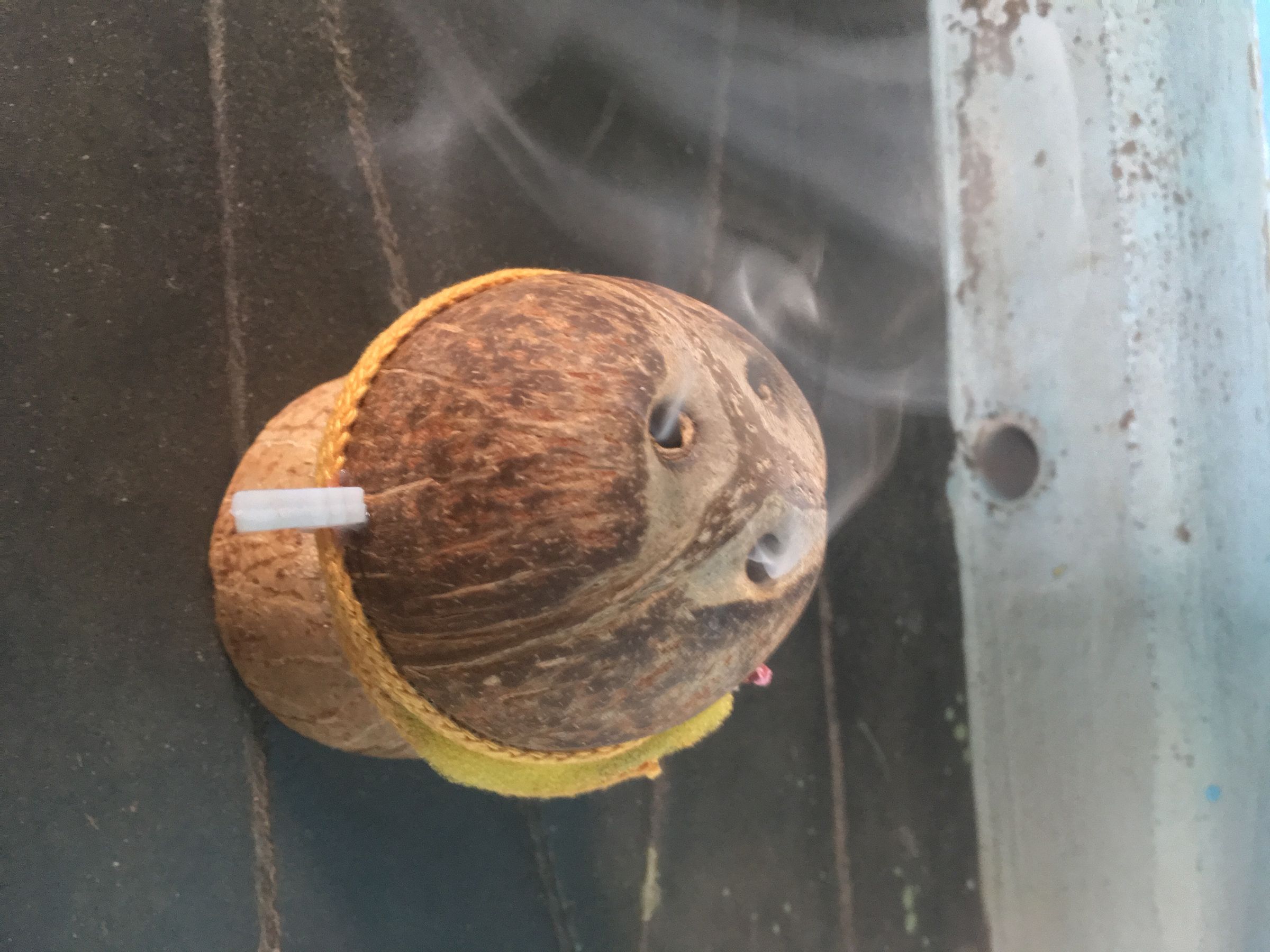 COCONUT SHELL BENZOIN RESIN (SAMBARANI) POT : 12 Steps - Instructables