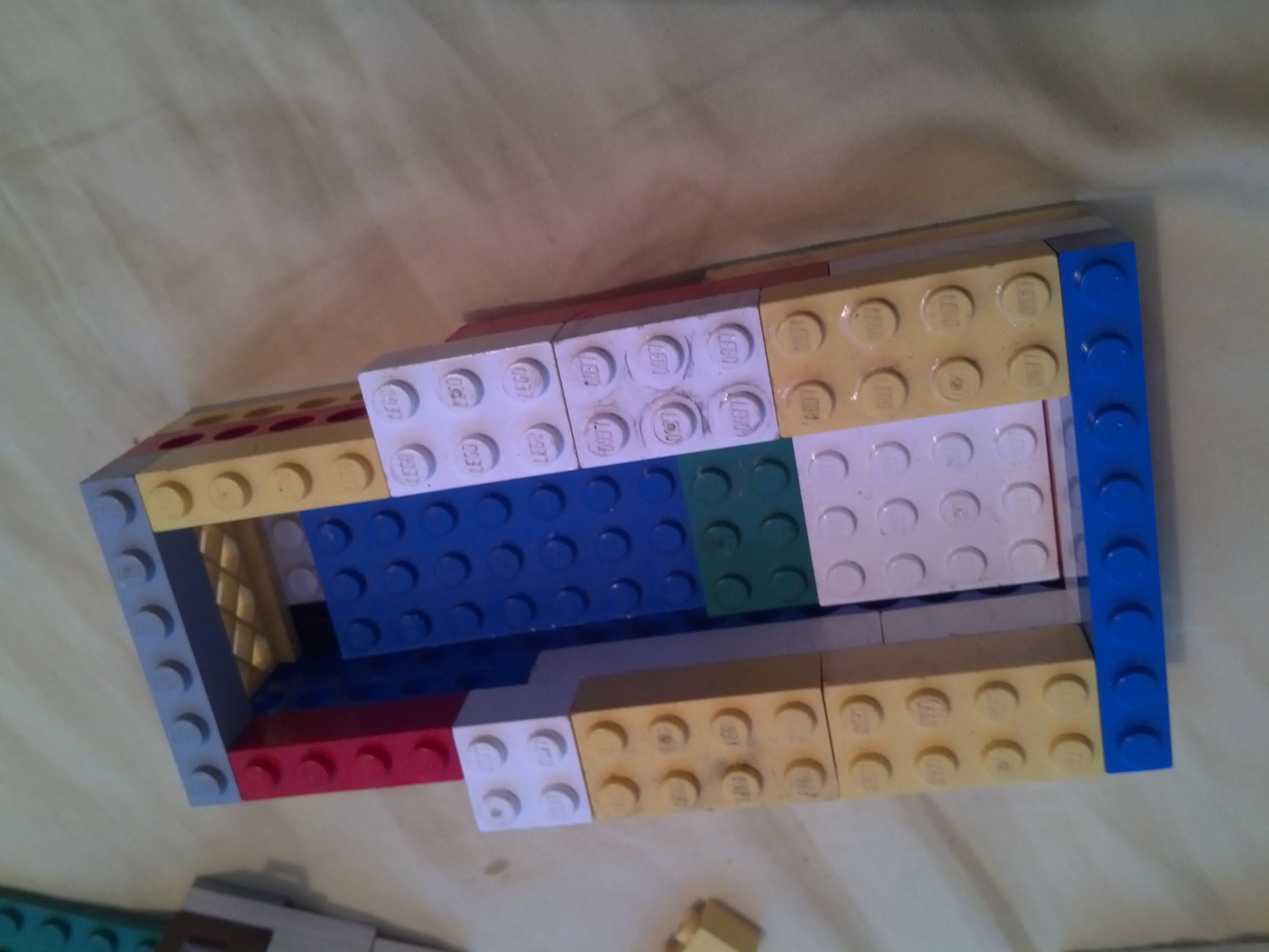 Lego Bird Feeder : 15 Steps - Instructables