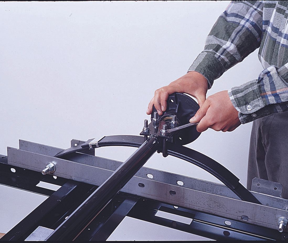 How to Build a Utility Trailer From a Kit : 4 Steps (with Pictures ...