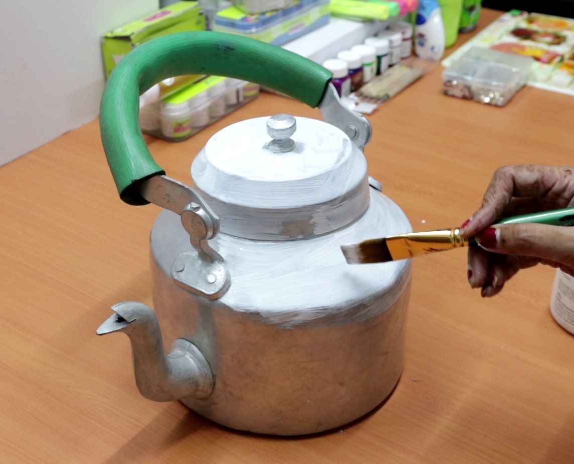 How to Decorate Old Kettle : 10 Steps (with Pictures) - Instructables
