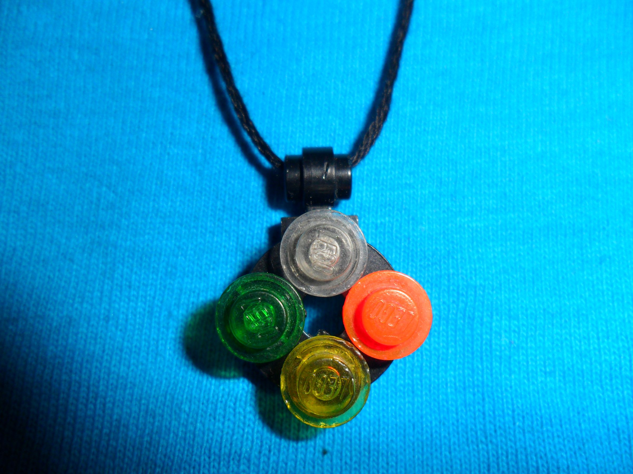Lego Pendant : 5 Steps - Instructables