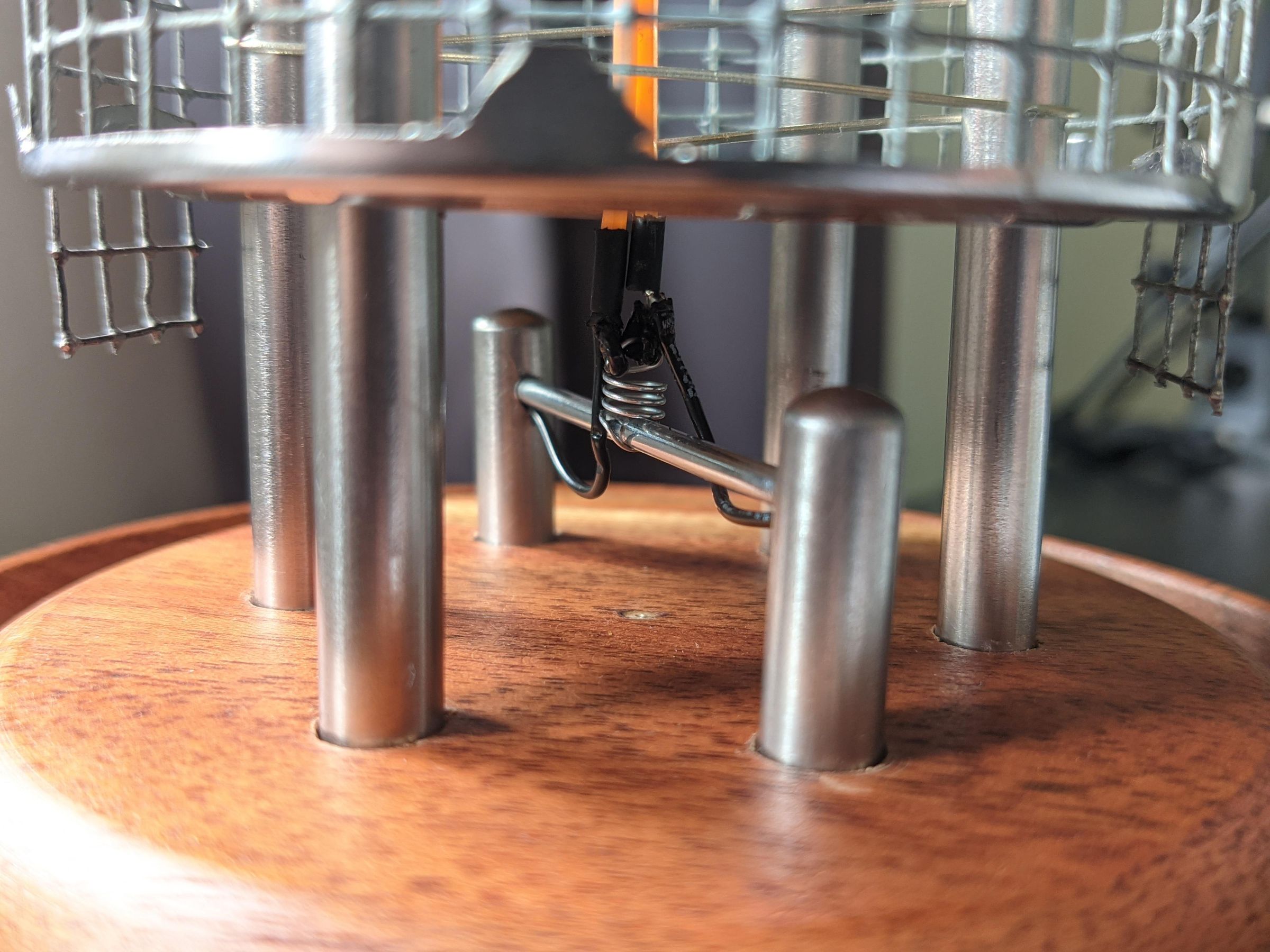 Giant Vacuum Tube Smart Lamp : 7 Steps (with Pictures) - Instructables