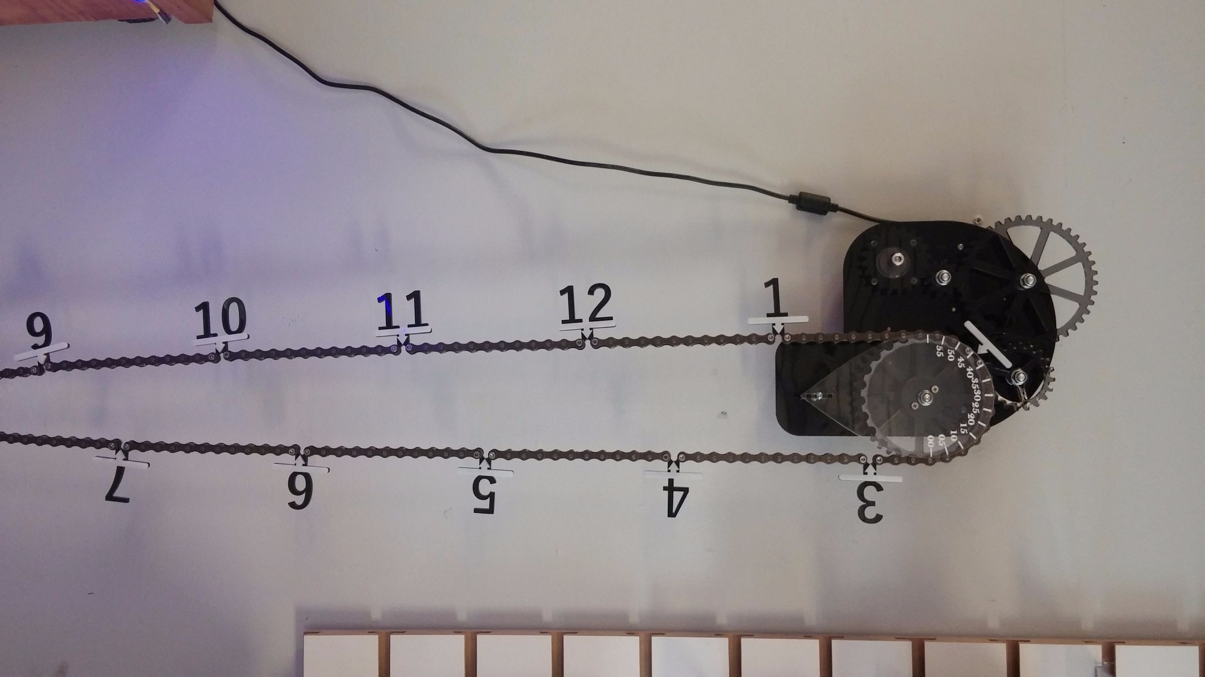 Single Chain Clock : 11 Steps (with Pictures) - Instructables