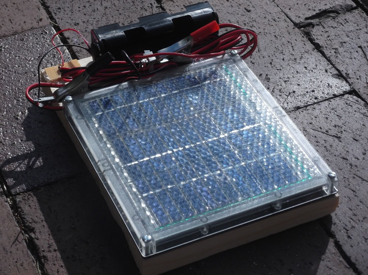 DIY Solar Battery Charger : 6 Steps (with Pictures) - Instructables